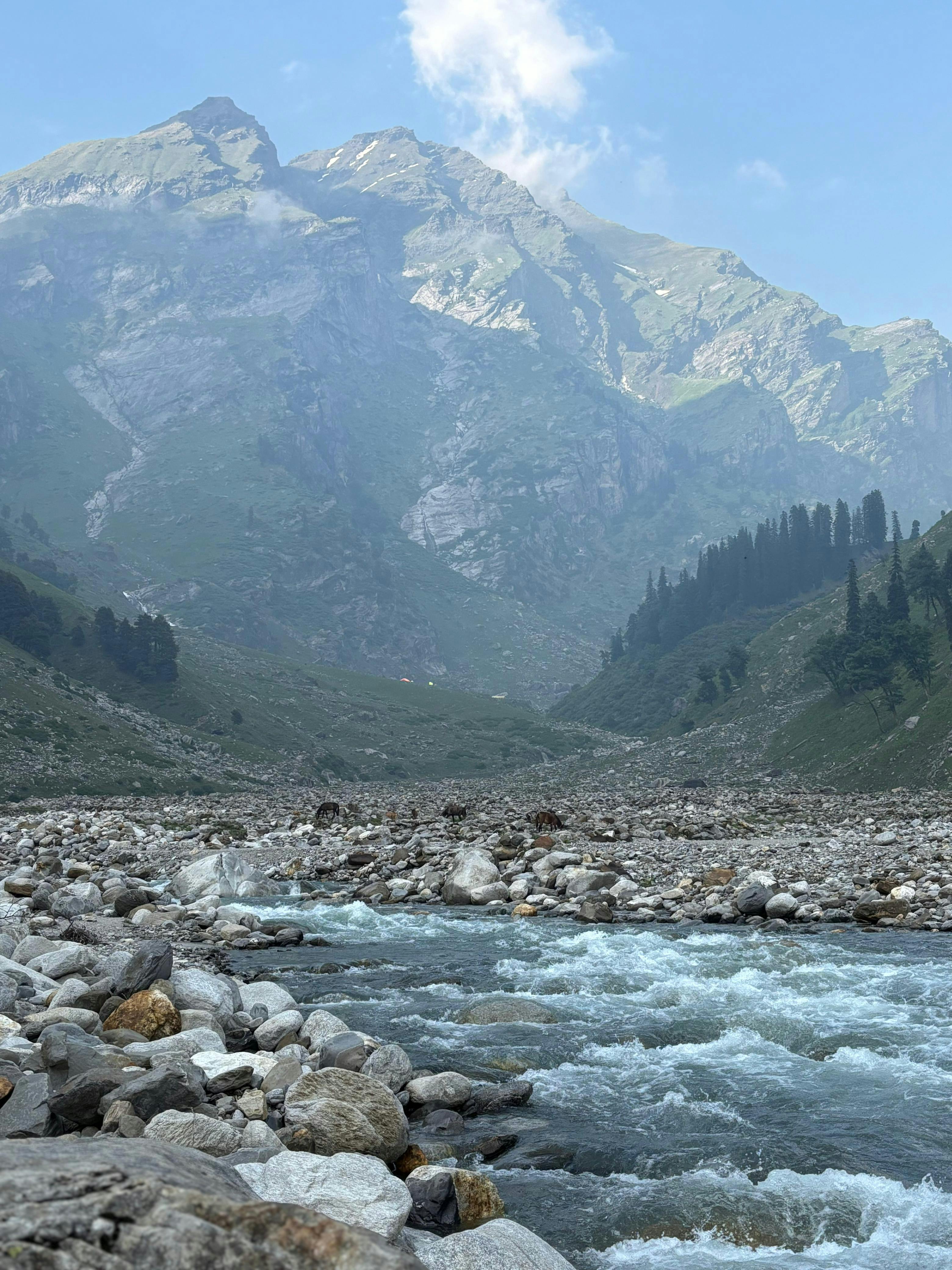 Scenic View of Hampta Pass in Himachal Pradesh · Free Stock Photo