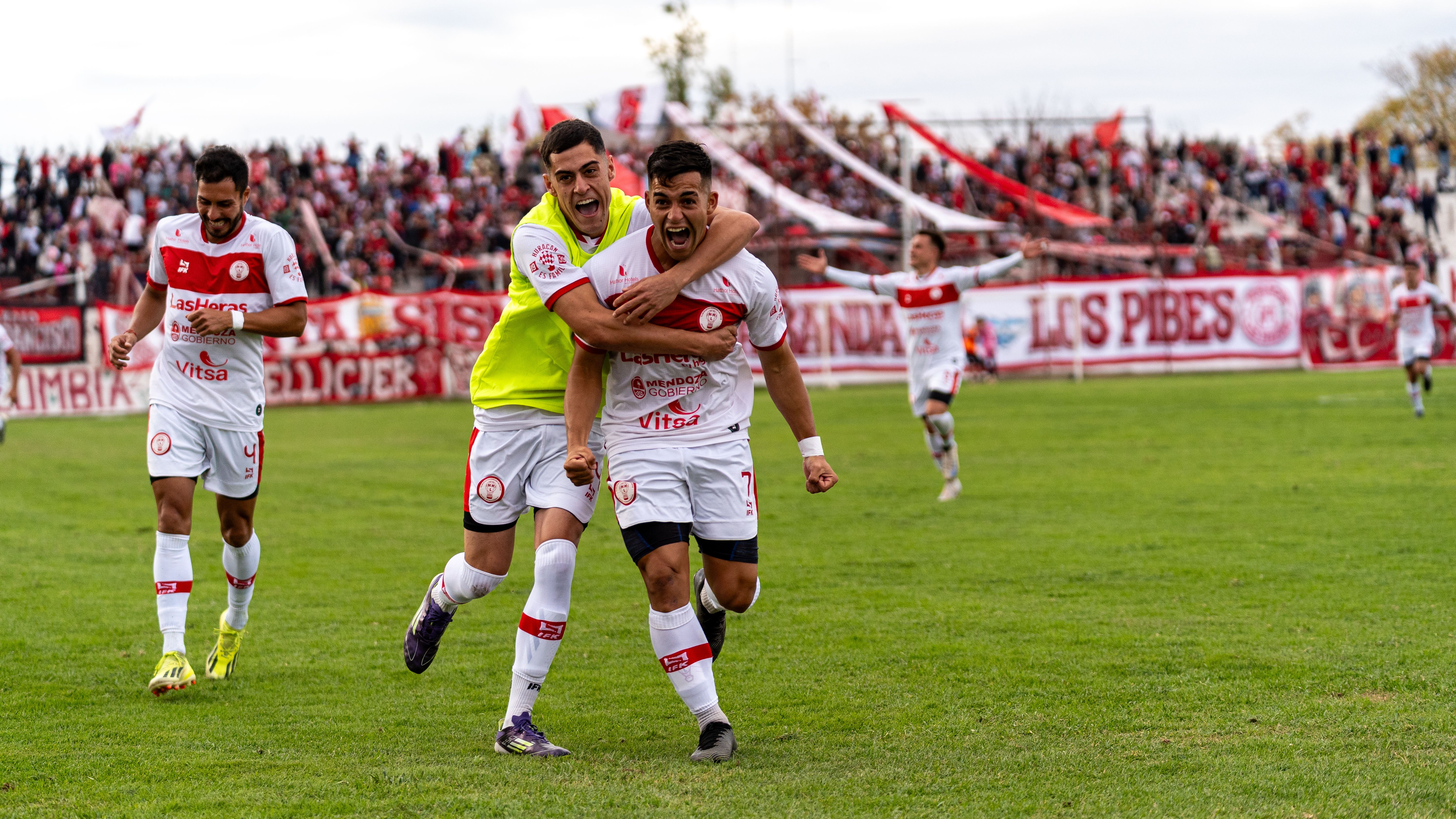 Football Action Photos, Download The BEST Free Football Action Stock ...