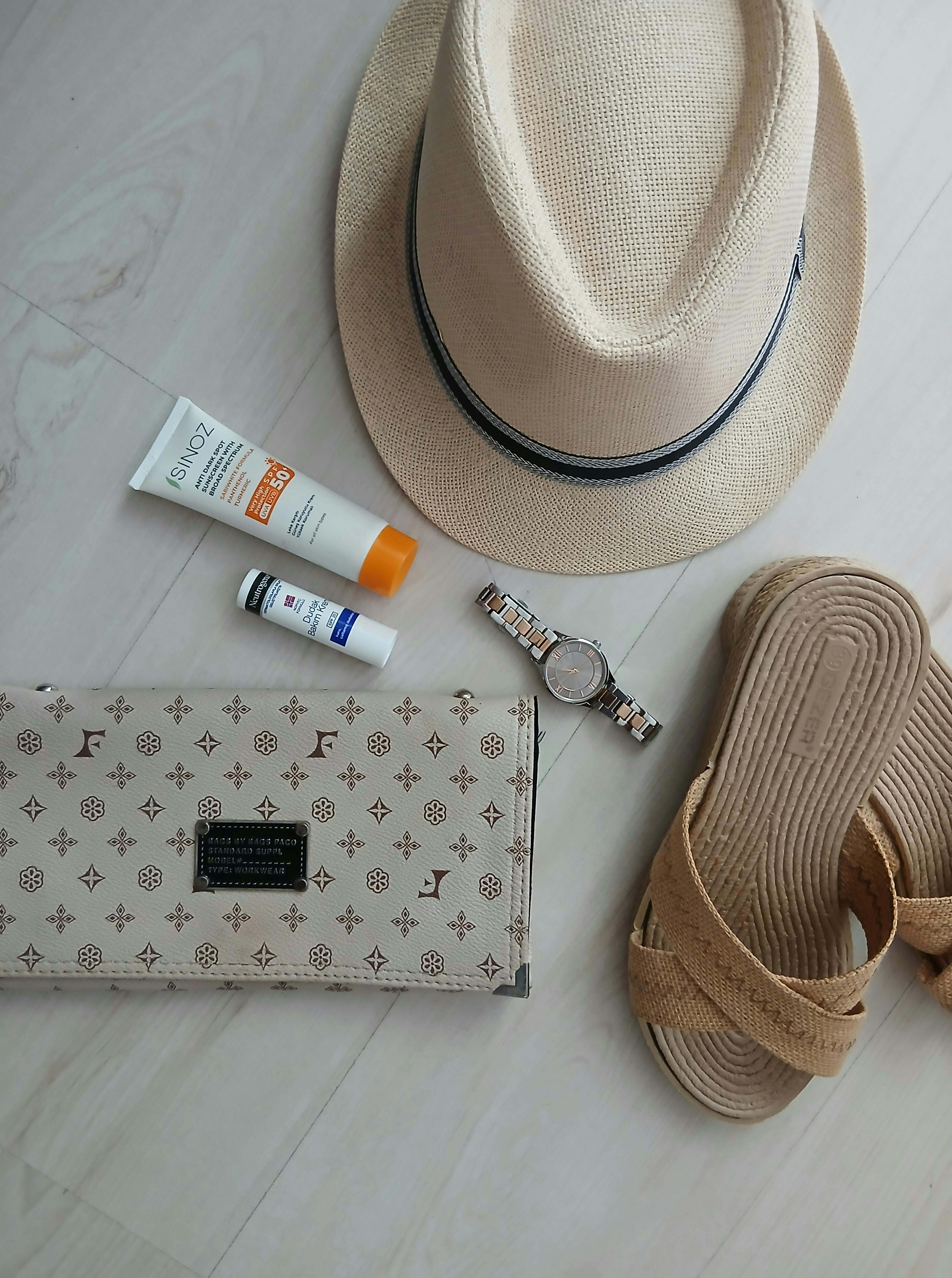 Summer Vacation Essentials Flat Lay with Accessories · Free Stock Photo