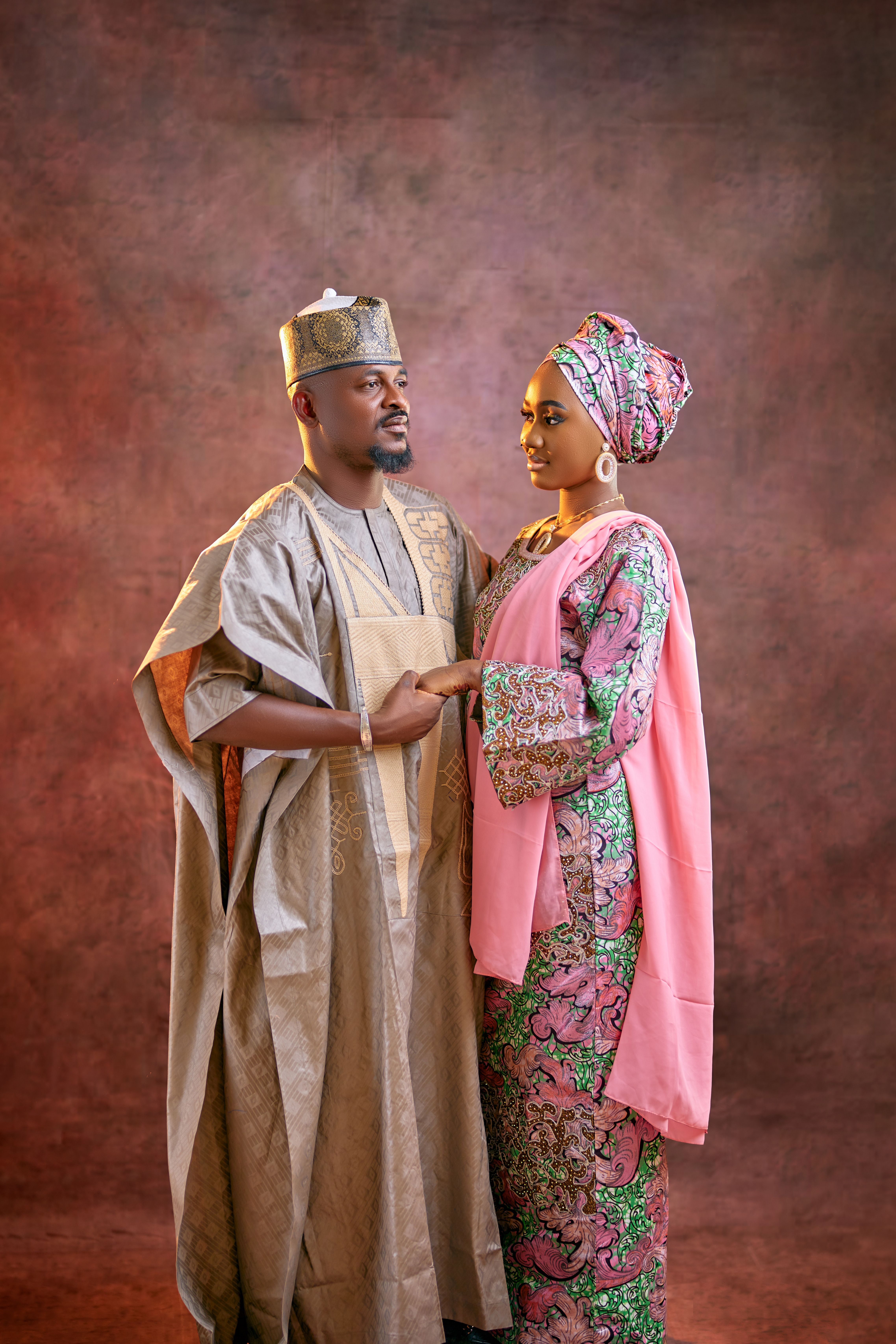 Traditional Attire Photo Photos, Download The BEST Free Traditional ...