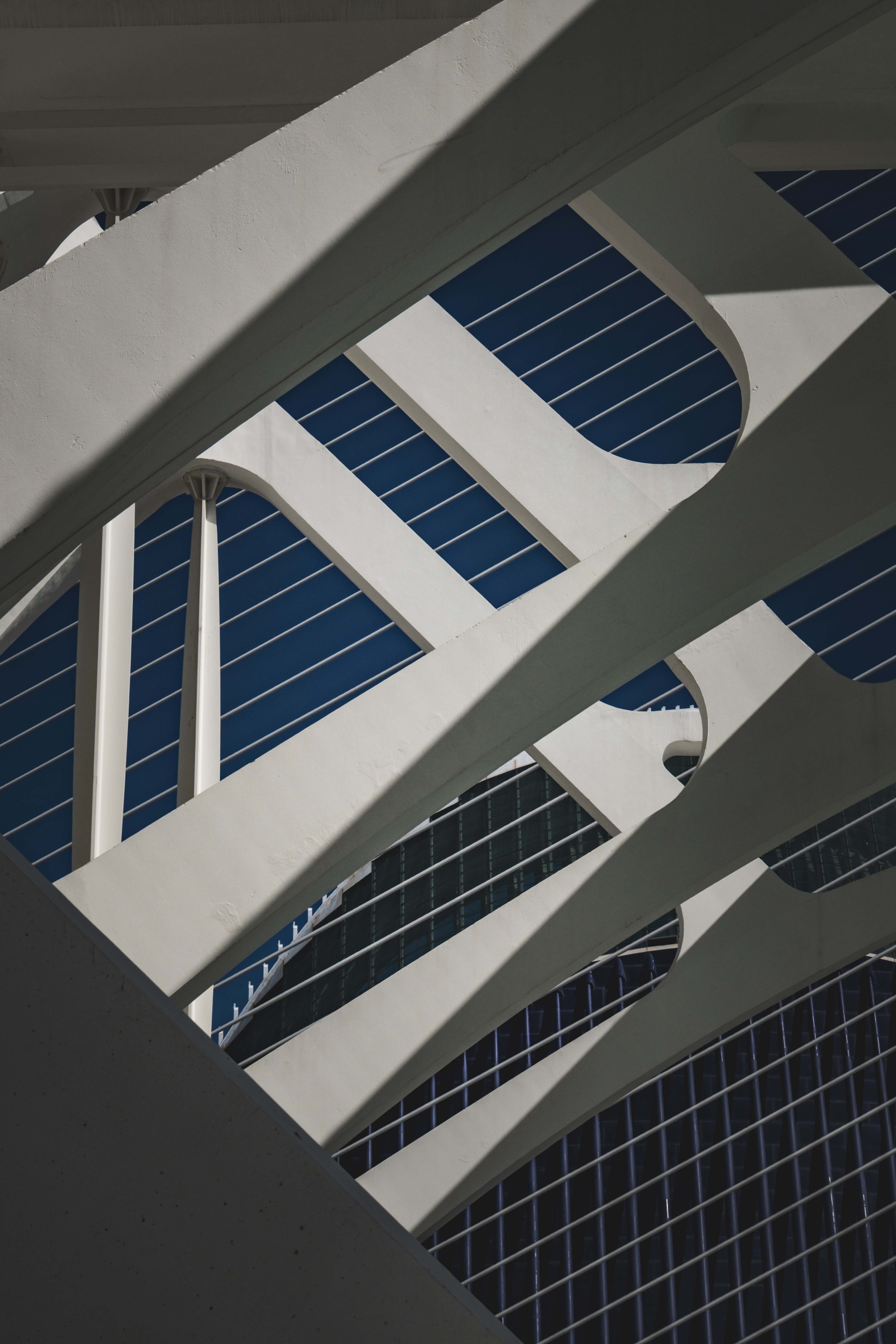 Estructura Arquitectónica Moderna Con Diseño Geométrico · Foto de stock ...