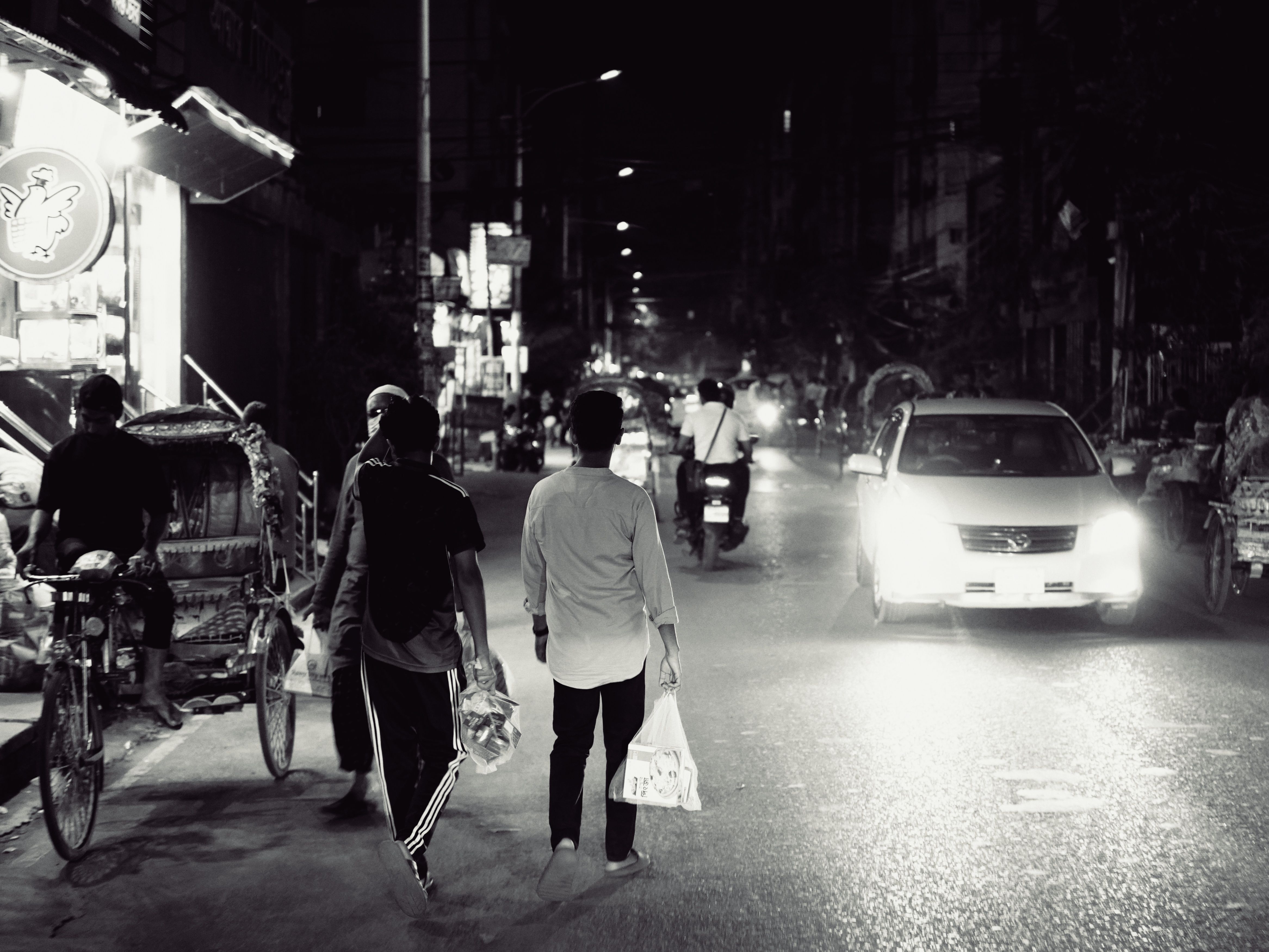 Night Street Scene in Dhaka, Bangladesh · Free Stock Photo