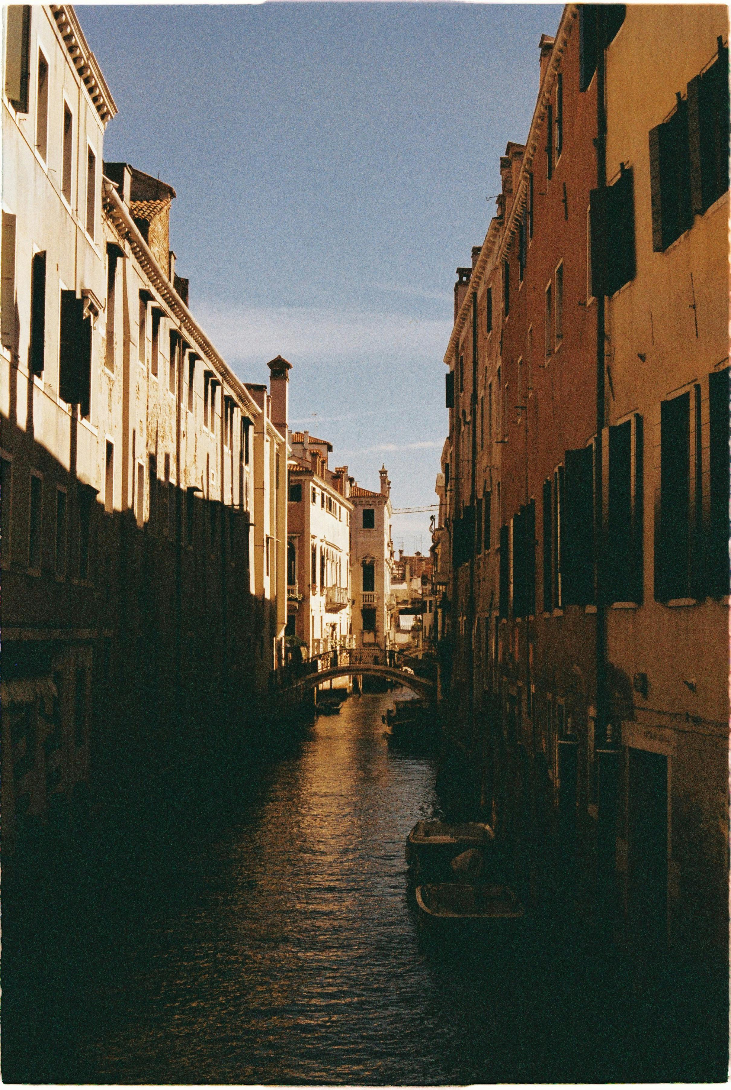 European Photos, Download The BEST Free European Stock Photos & HD Images