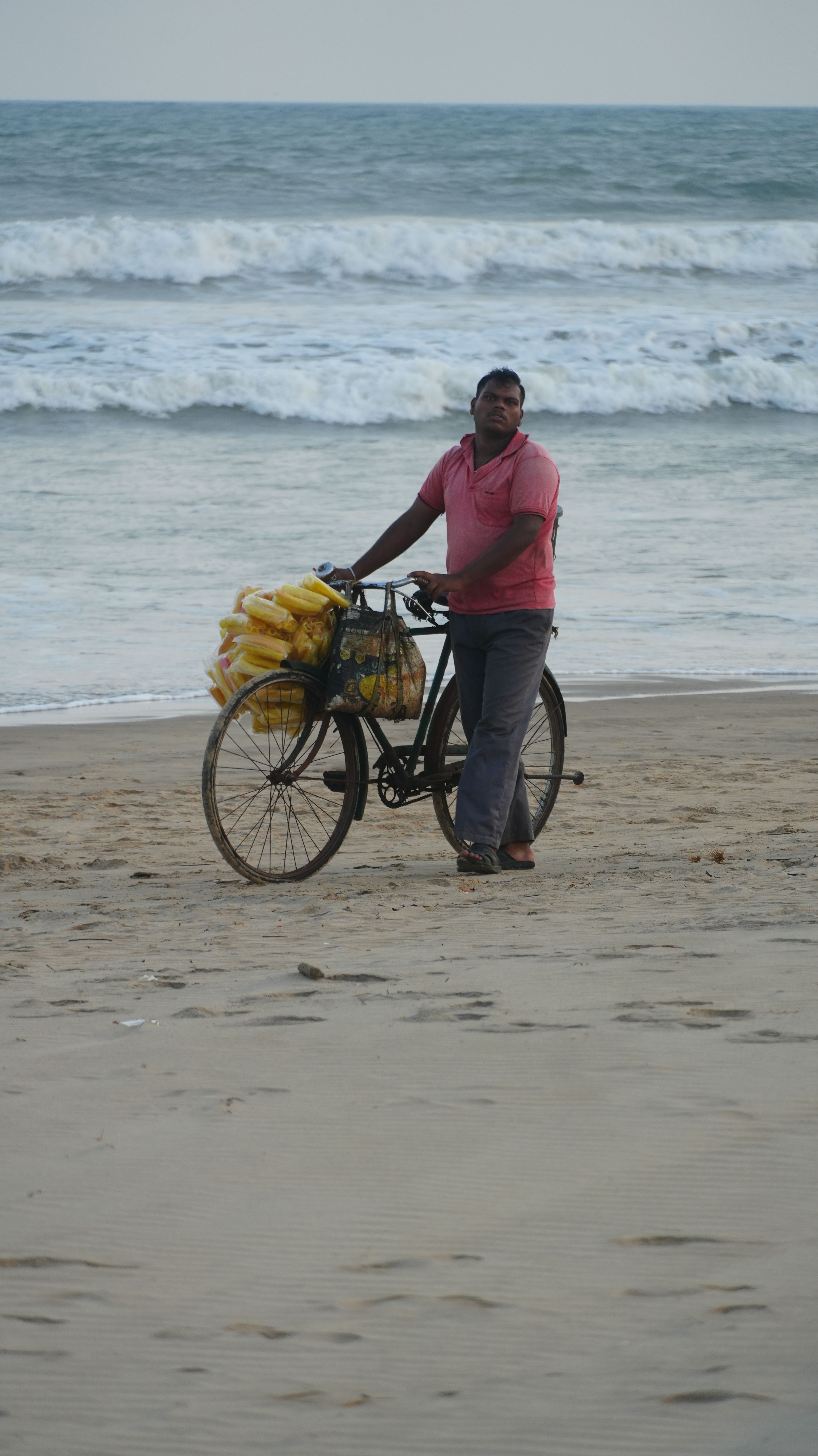 Work At Beach Photos, Download The BEST Free Work At Beach Stock Photos ...
