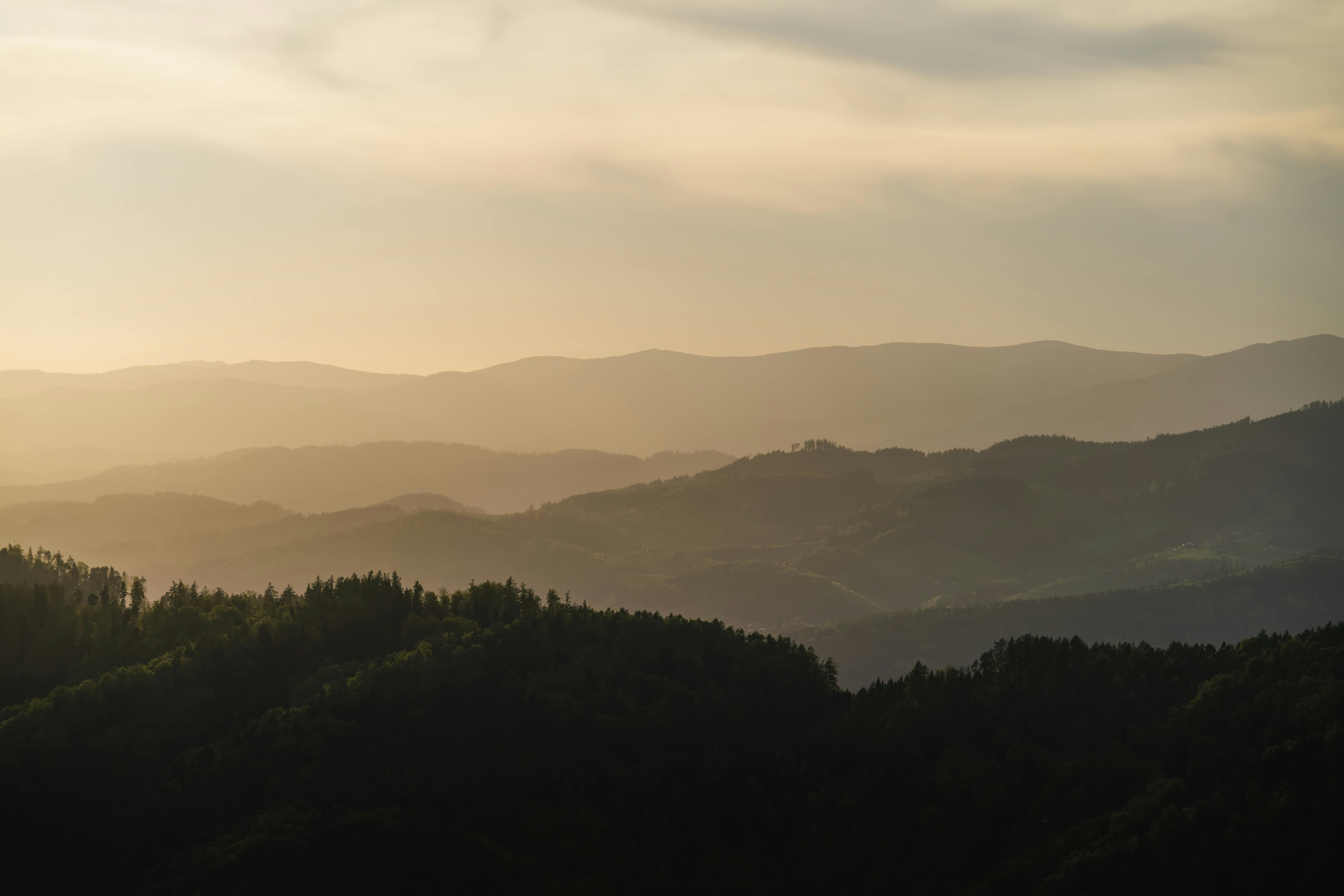 Peaceful Mountain Sunset in Graz, Austria · Free Stock Photo