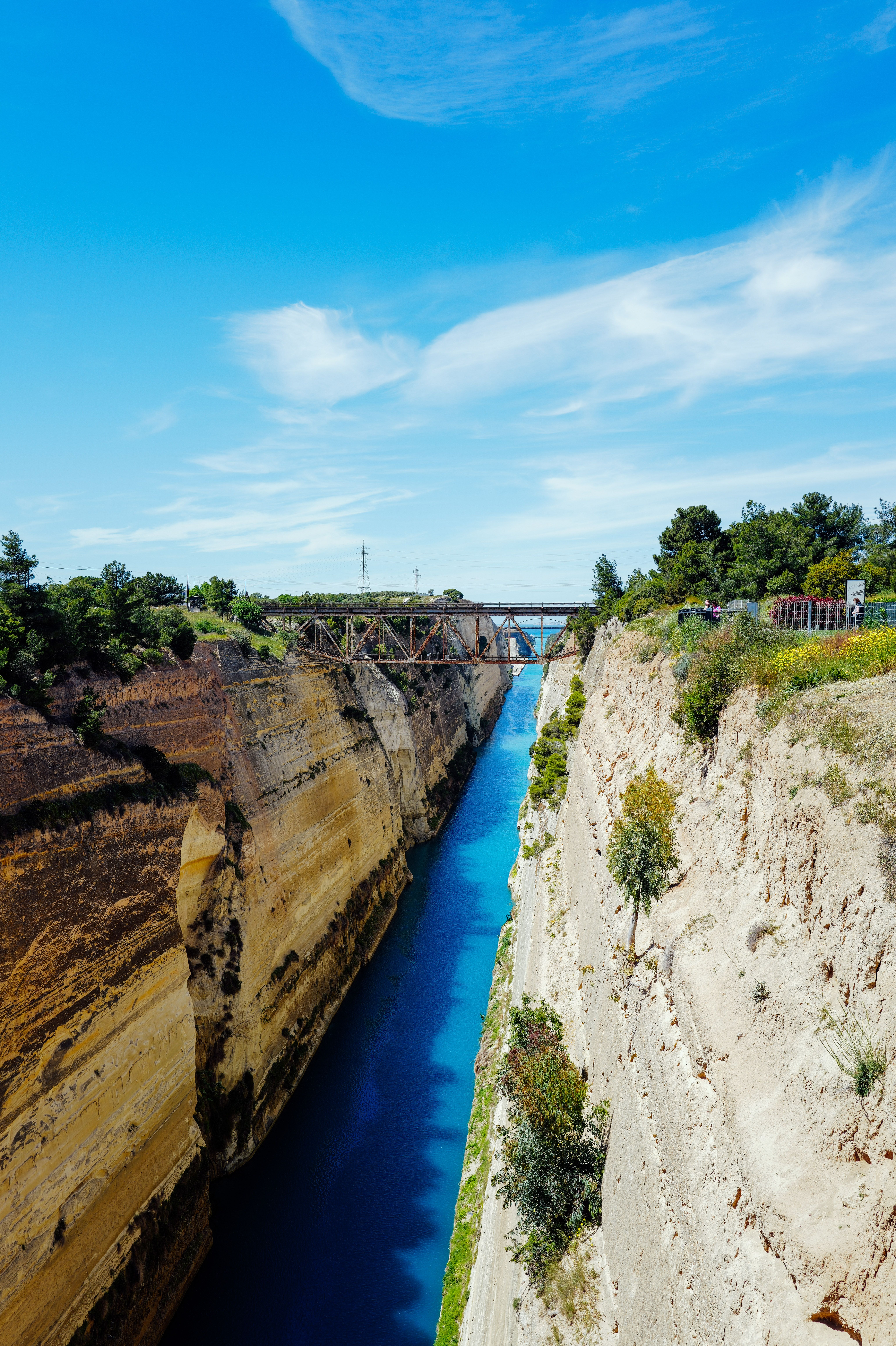 Impresionante Vista Aérea Del Canal De Corinto En Grecia · Foto de ...