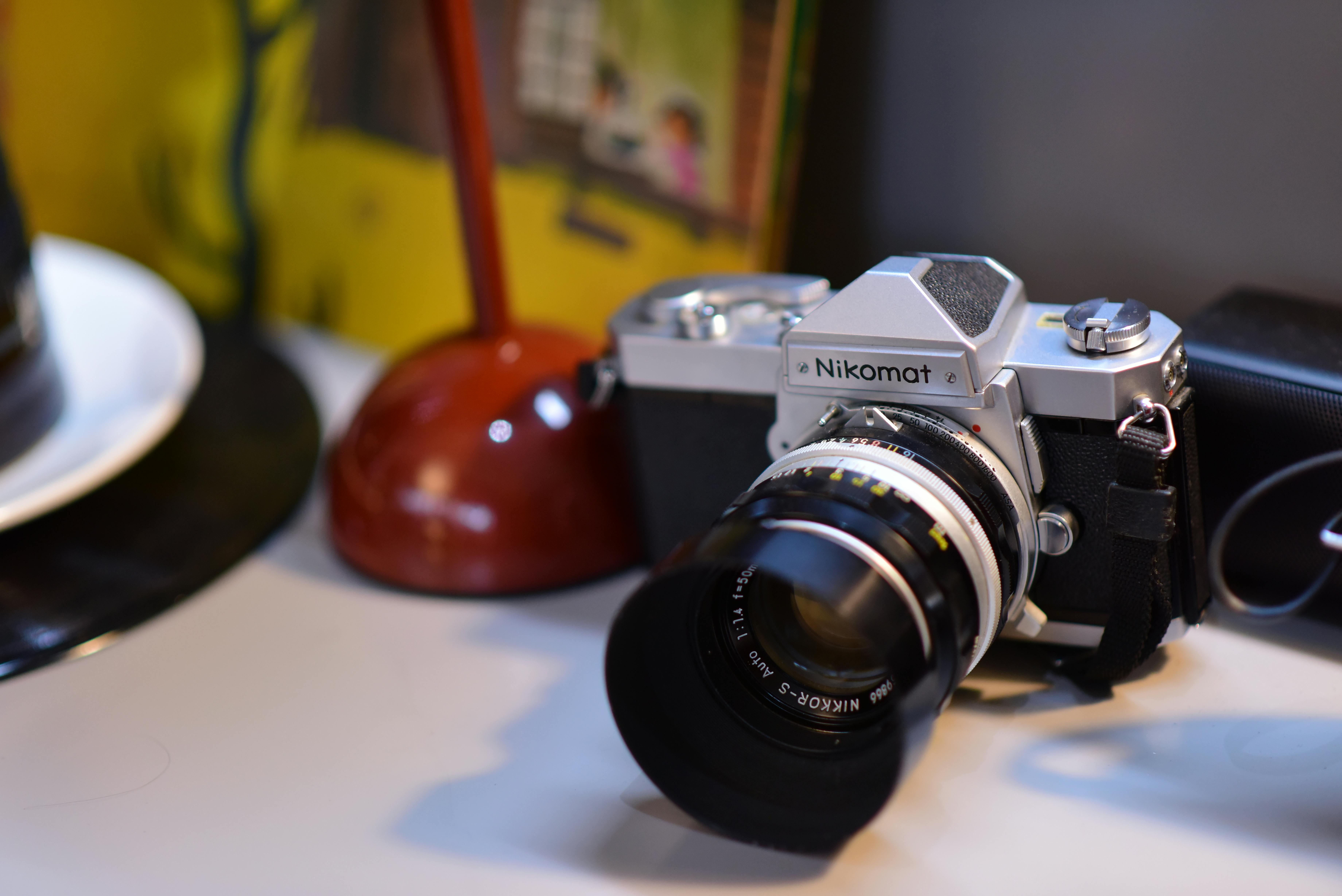 Grey and Black Camera · Free Stock Photo