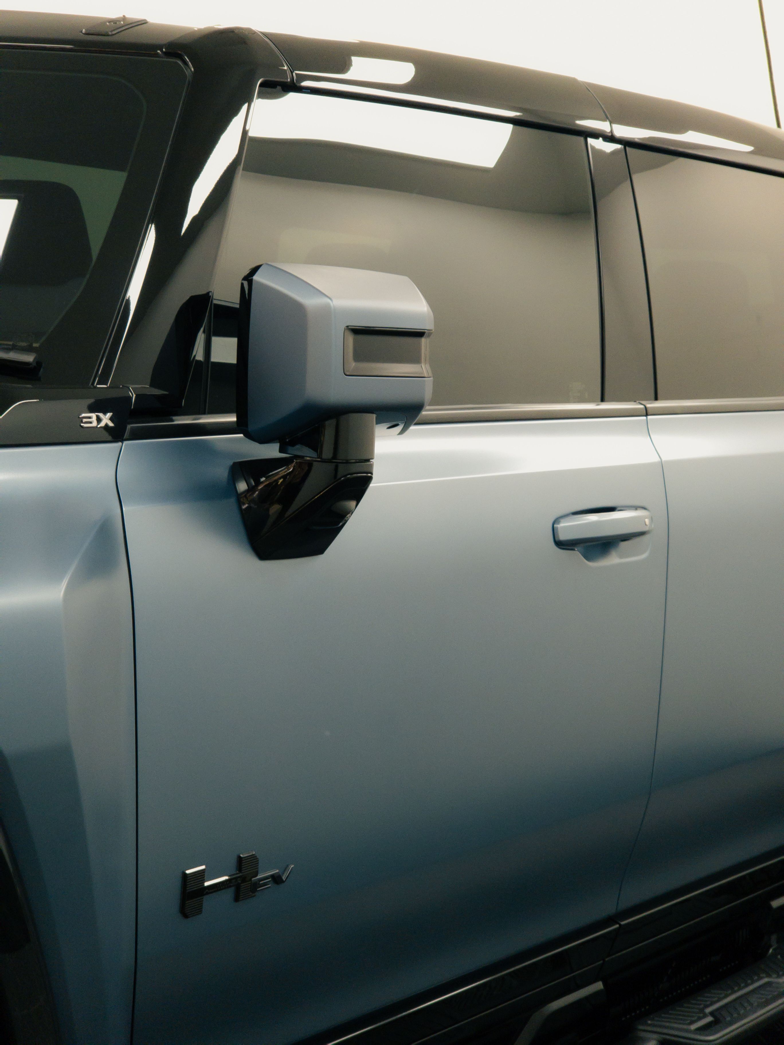 Close-up of Modern Electric Hummer Vehicle · Free Stock Photo