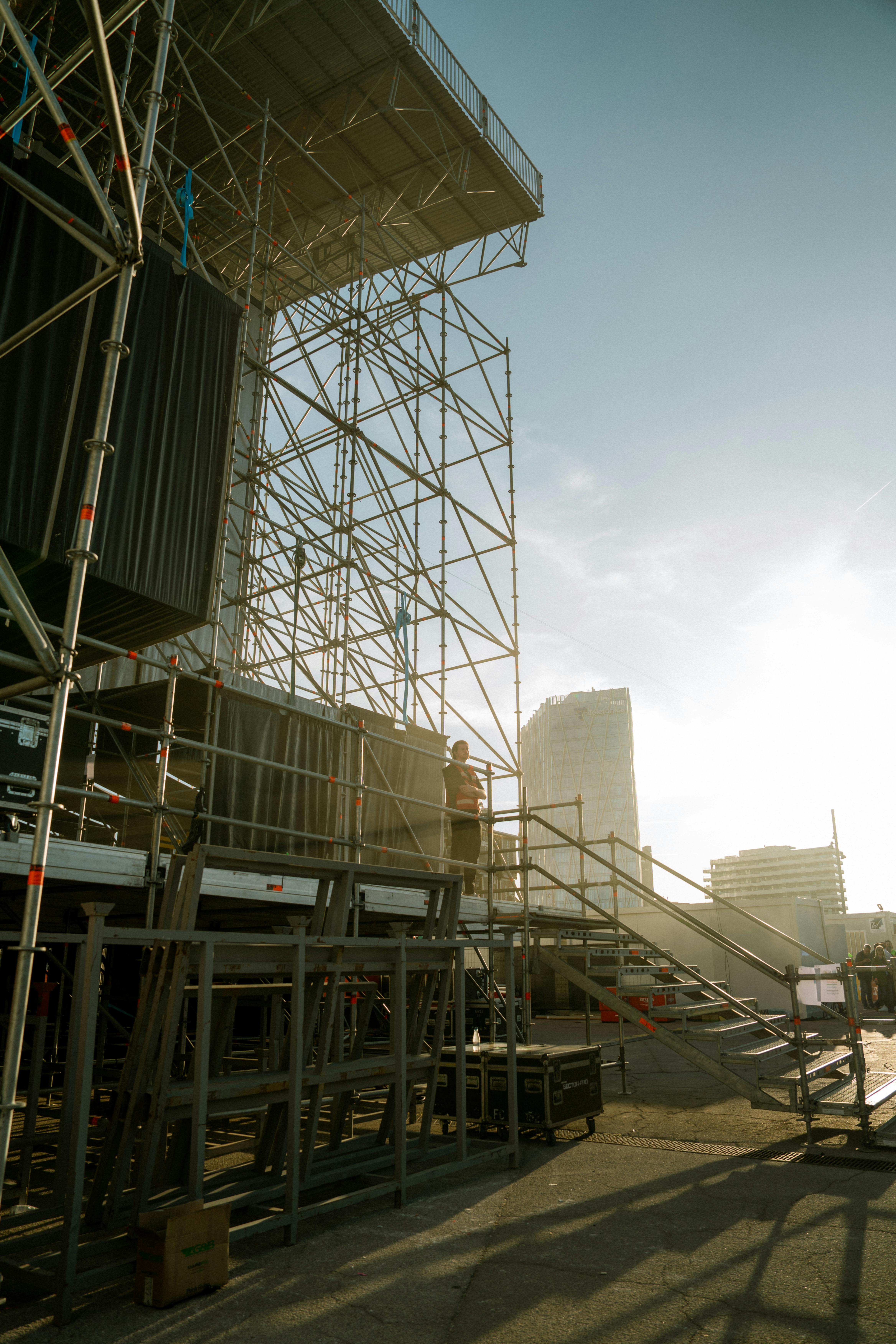 Outdoor Construction Site with Metal Scaffolding · Free Stock Photo