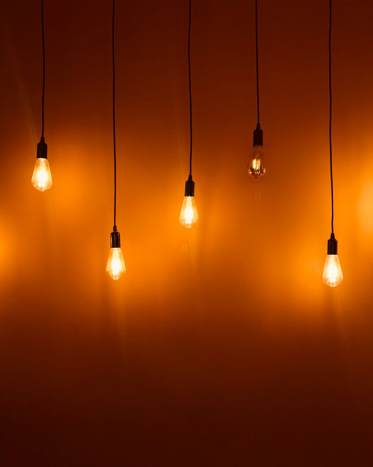Light Bulb On Off Photos, Download The BEST Free Light Bulb On Off ...