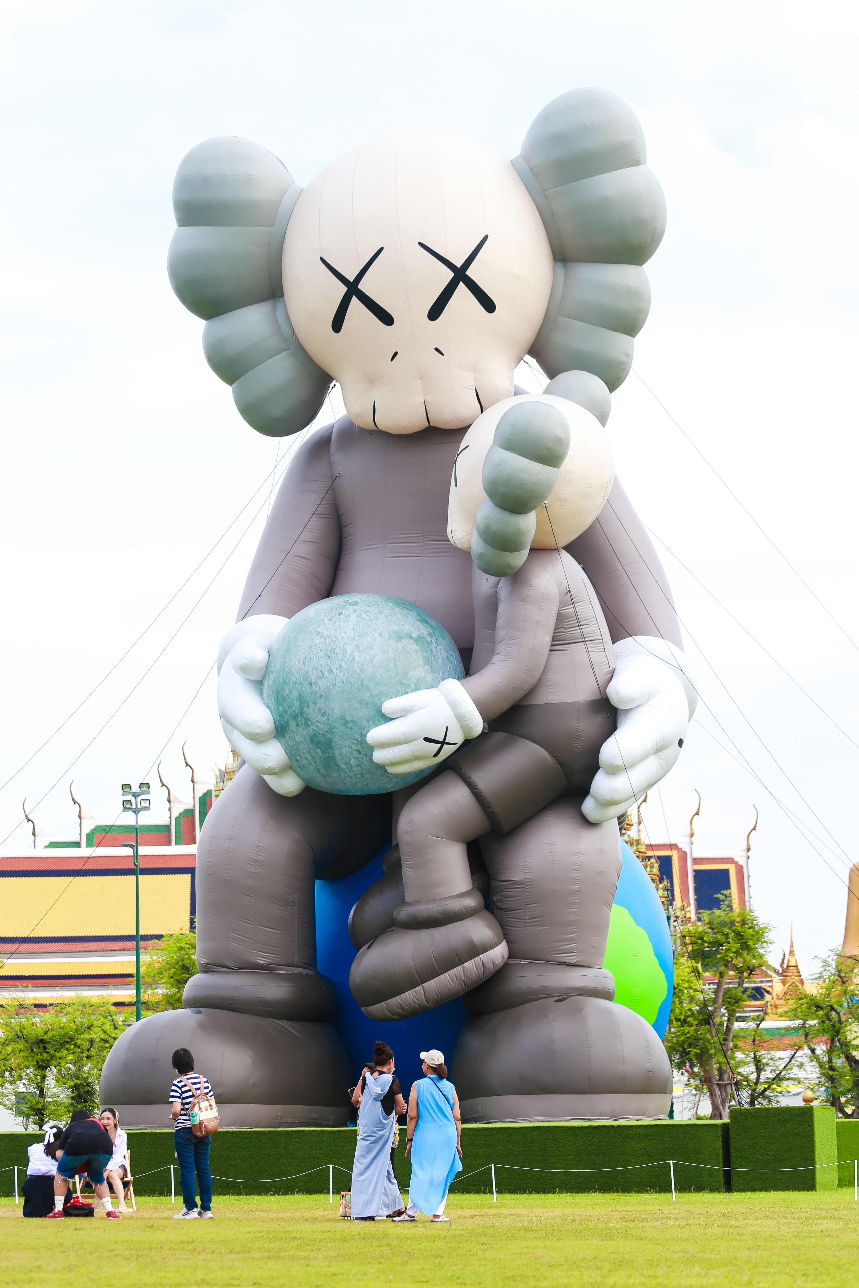 Giant Inflatable Cartoon Sculpture Outdoors · Free Stock Photo