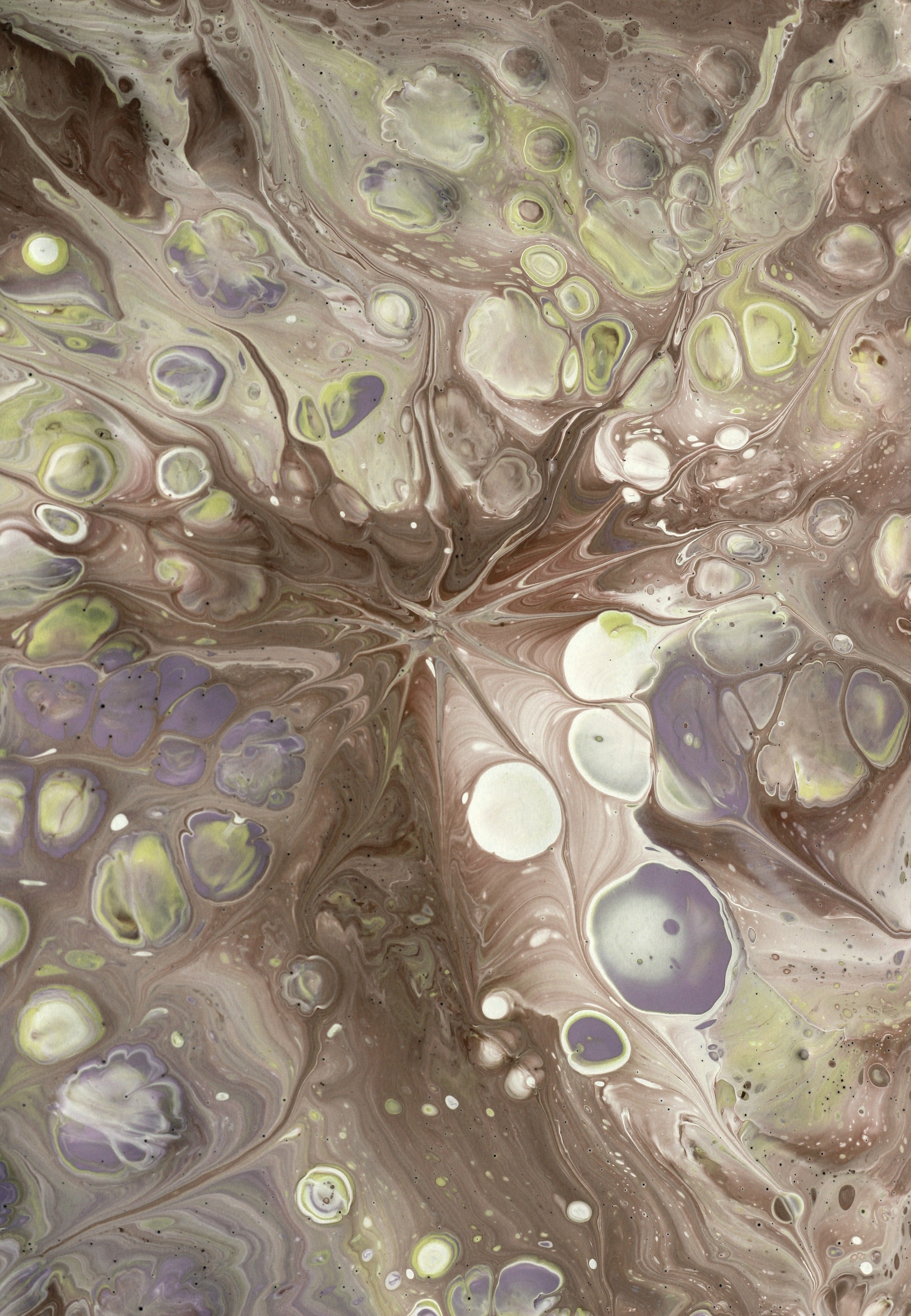 Watercolor abstract painting with fluids and wavy lines · Free Stock Photo