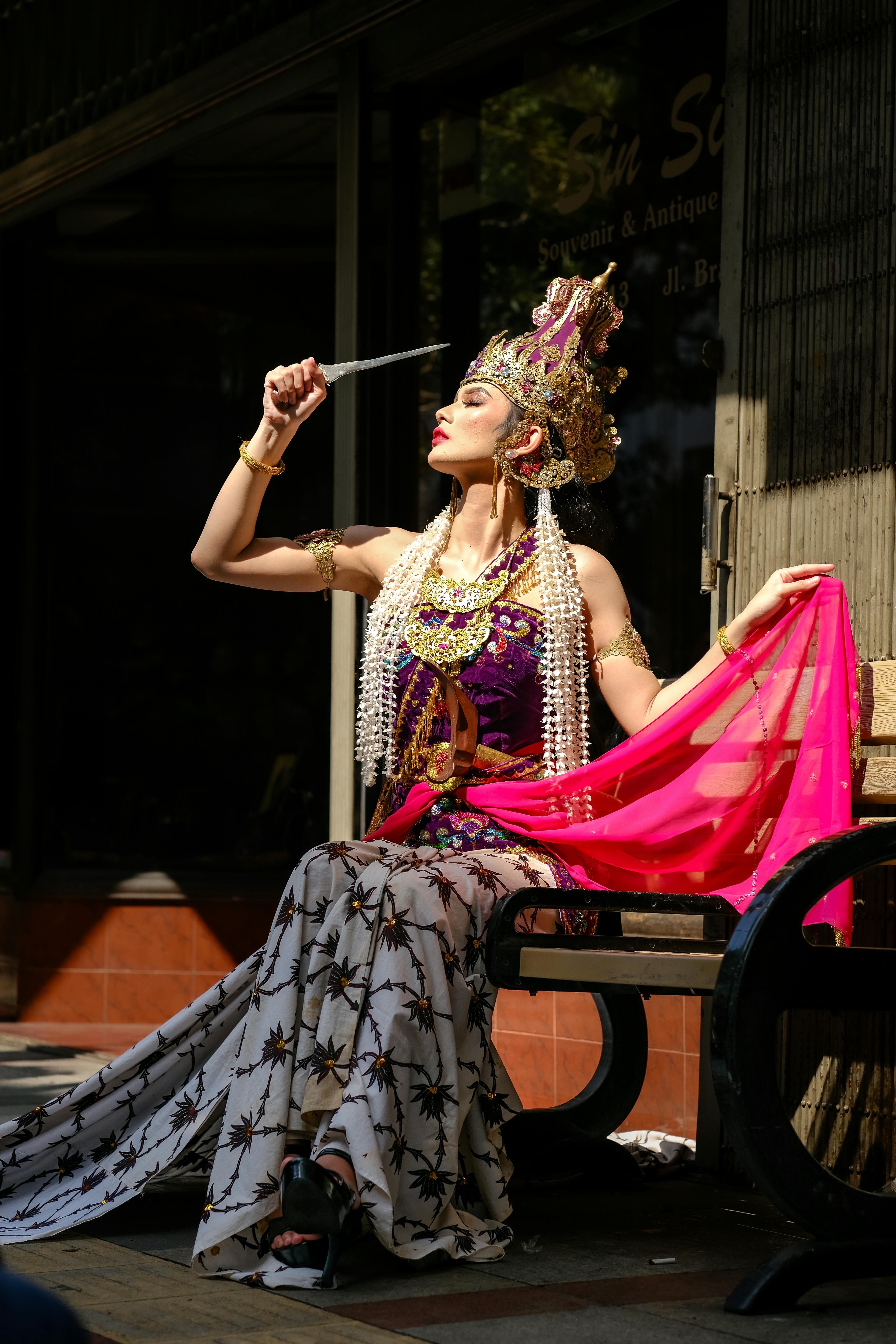 Niche+Parade+Car Photos, Download The BEST Free Niche+Parade+Car Stock ...