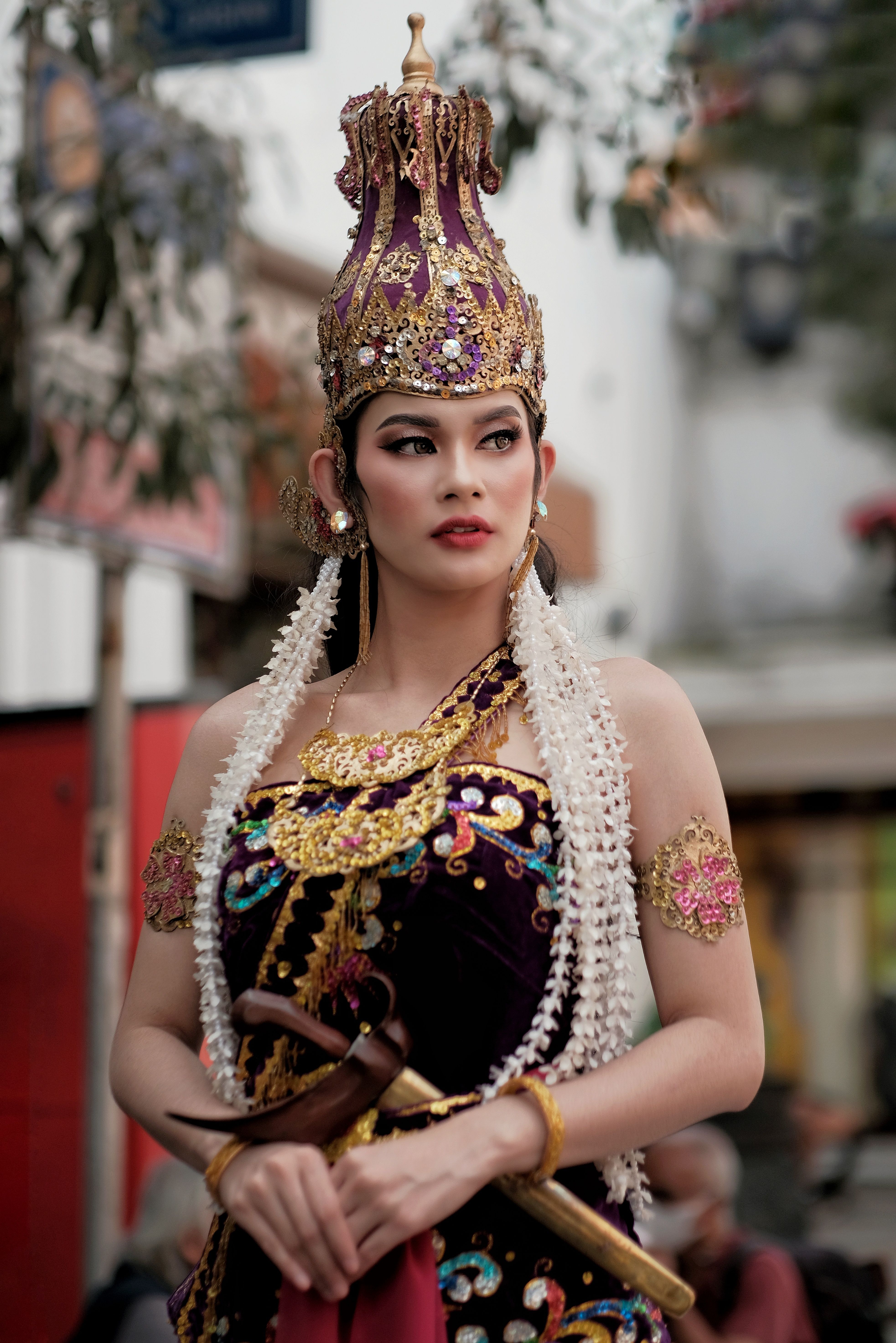 Woman in Traditional Clothing in Festival · Free Stock Photo