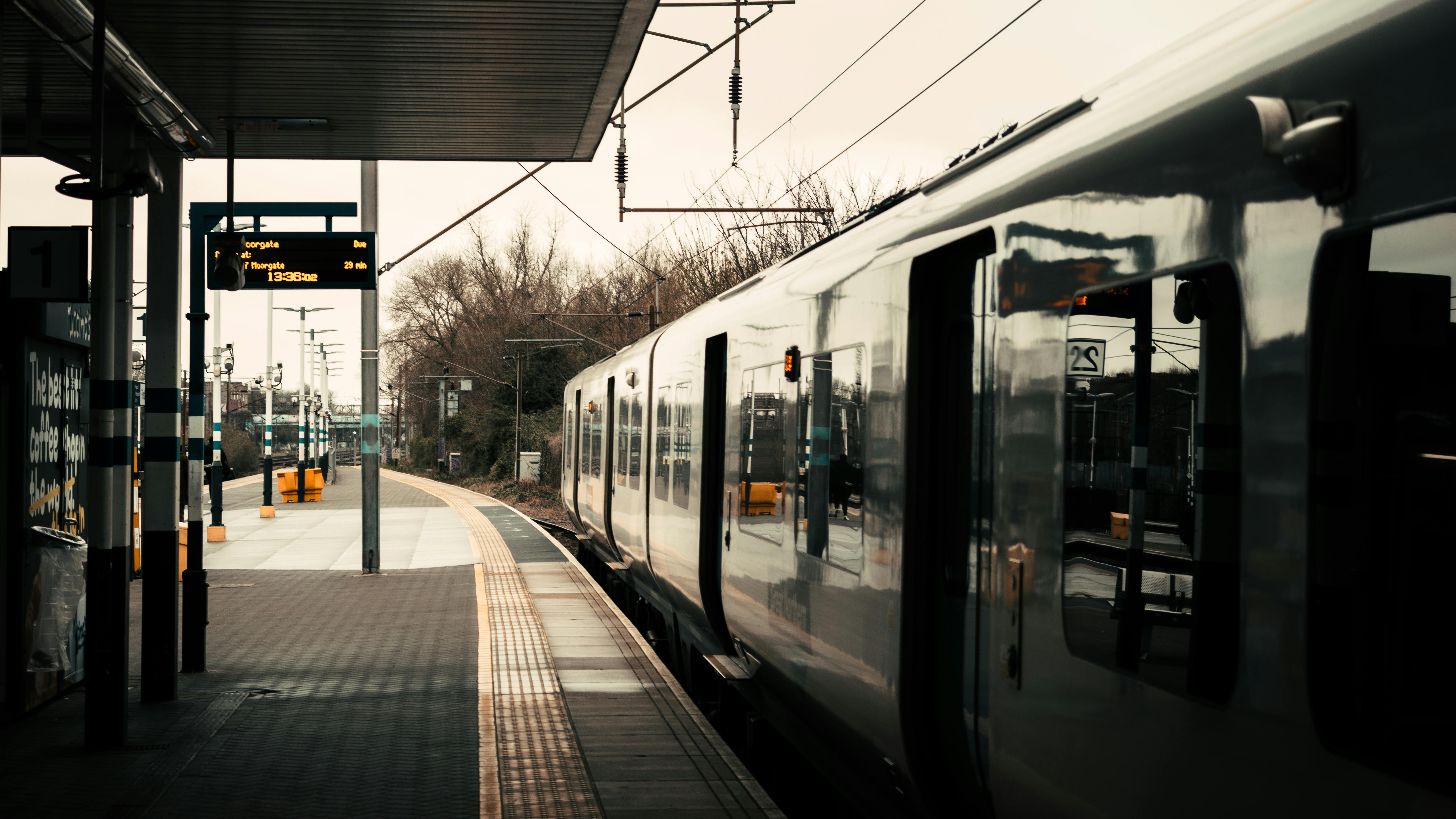 Railroad Track Photos, Download The BEST Free Railroad Track Stock ...