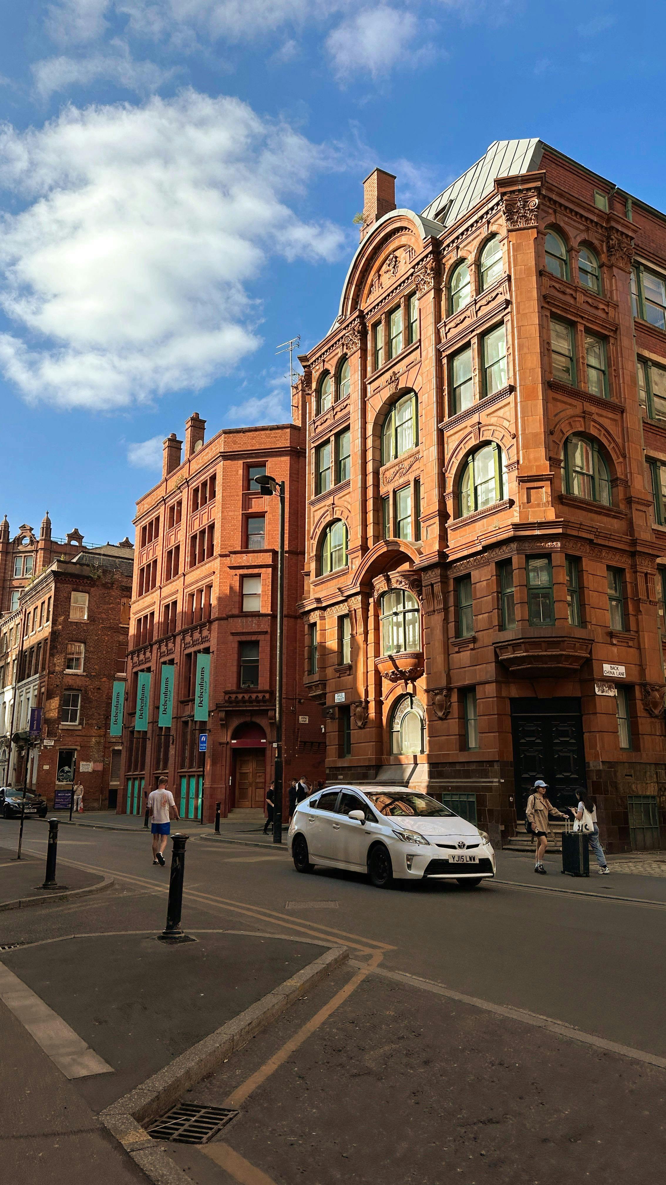 Kampus Kota Manchester Photos, Download The BEST Free Kampus Kota ...