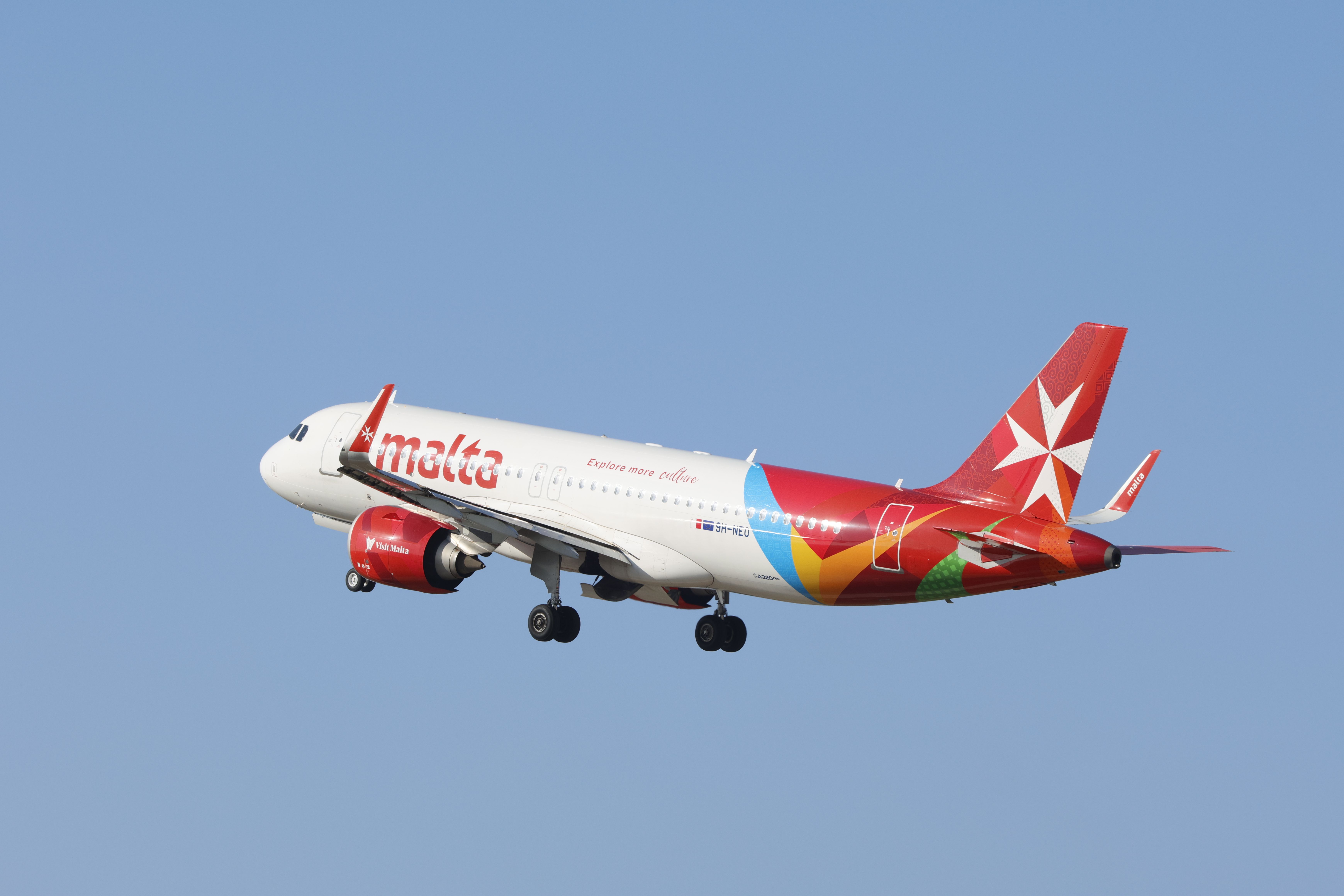 Airplane of Viet Jet Airlines · Free Stock Photo