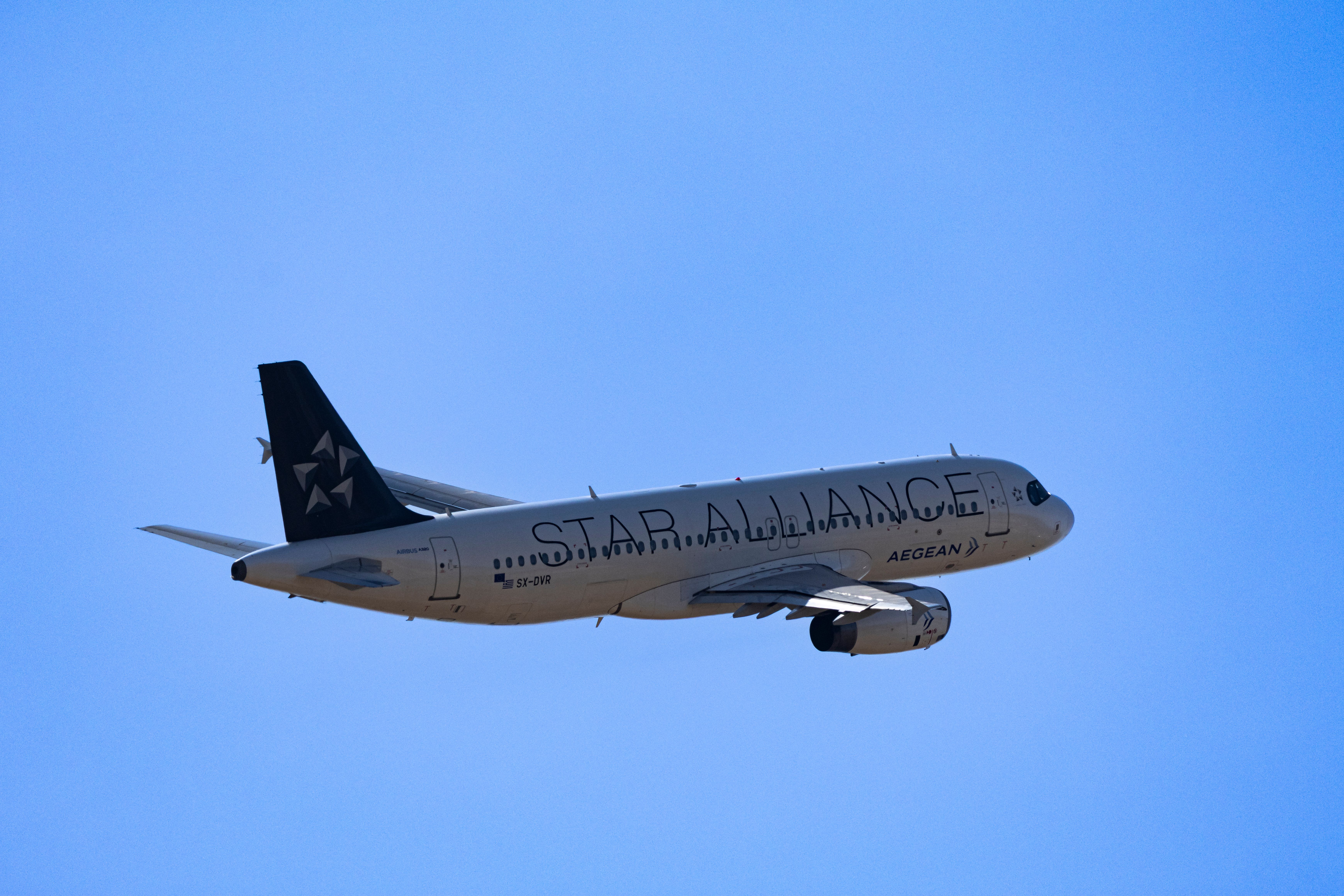 Transport Plane Photos, Download The BEST Free Transport Plane Stock ...