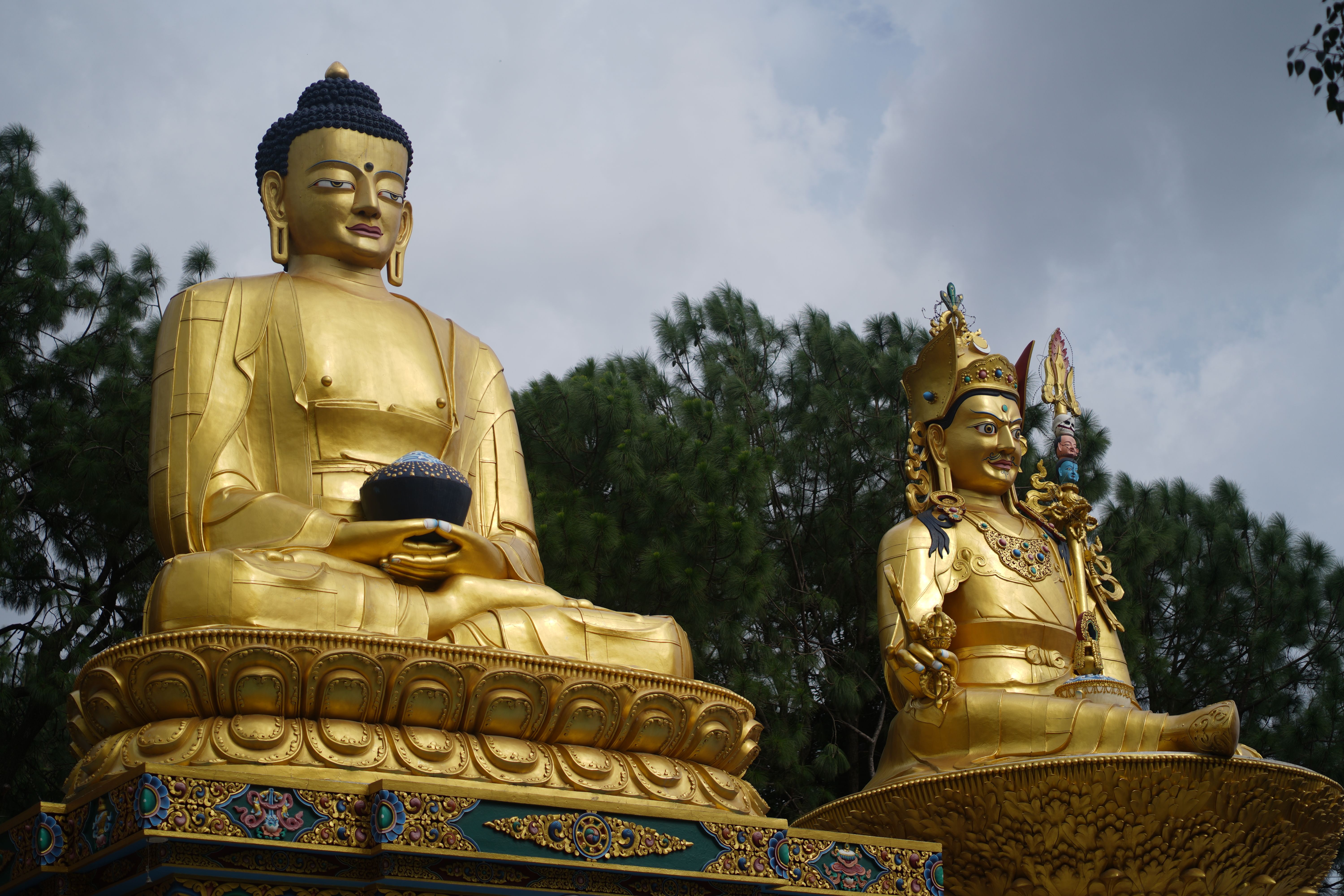 Golden Statues at a Kathmandu Temple · Free Stock Photo