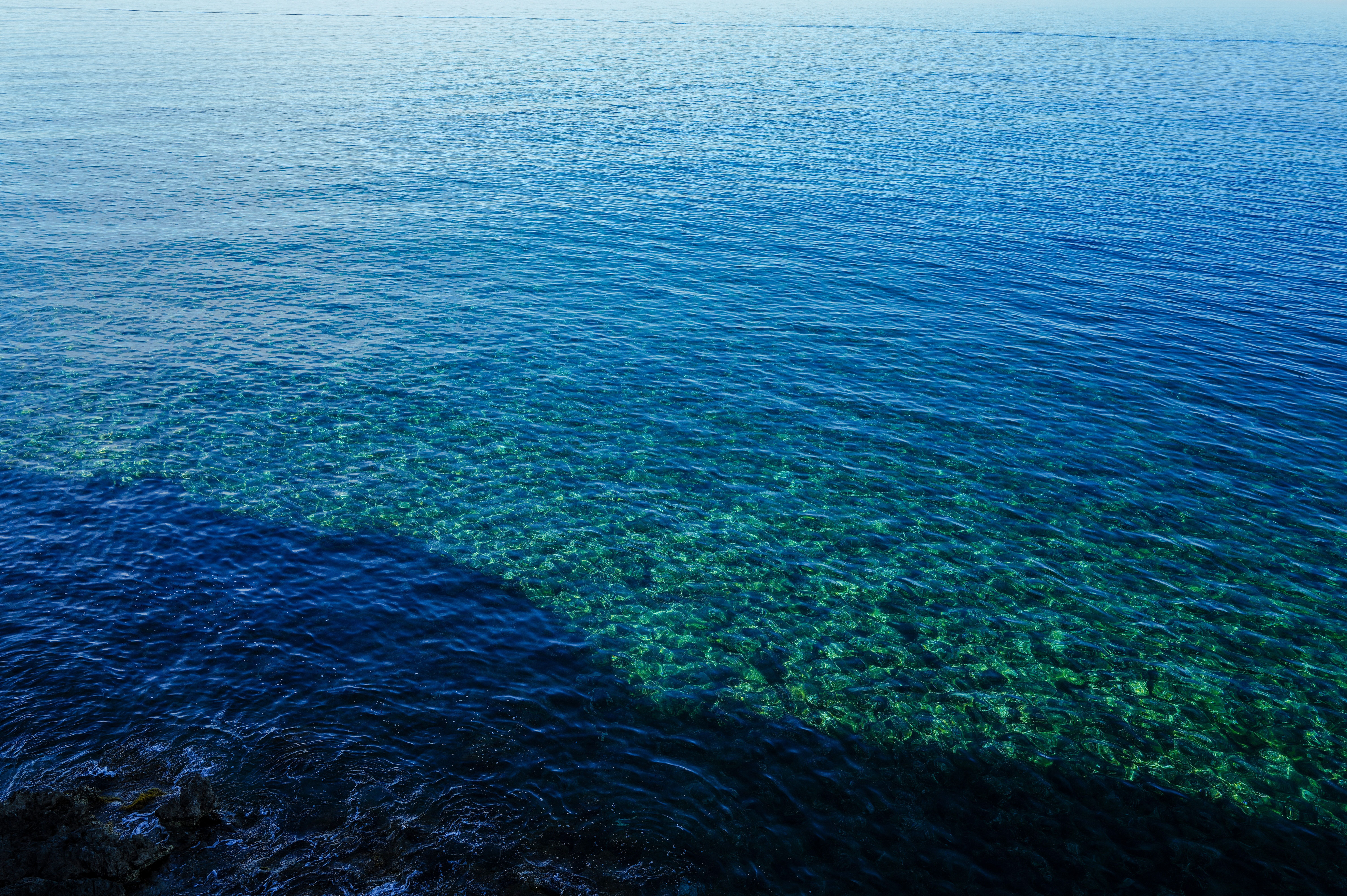 Crystal Clear Ocean Waters Captured from Above · Free Stock Photo