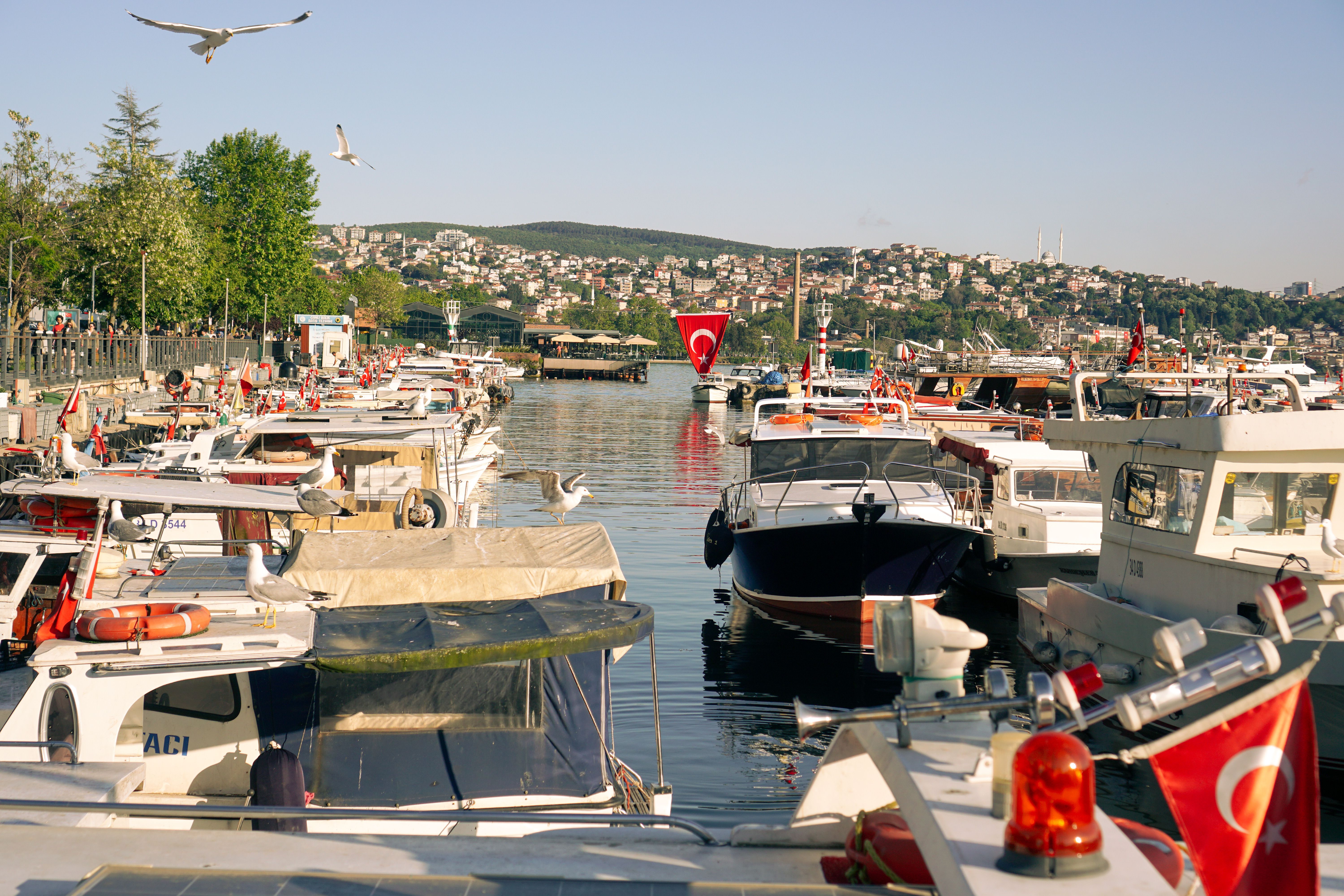 Marina Buildings Photos, Download The BEST Free Marina Buildings Stock ...