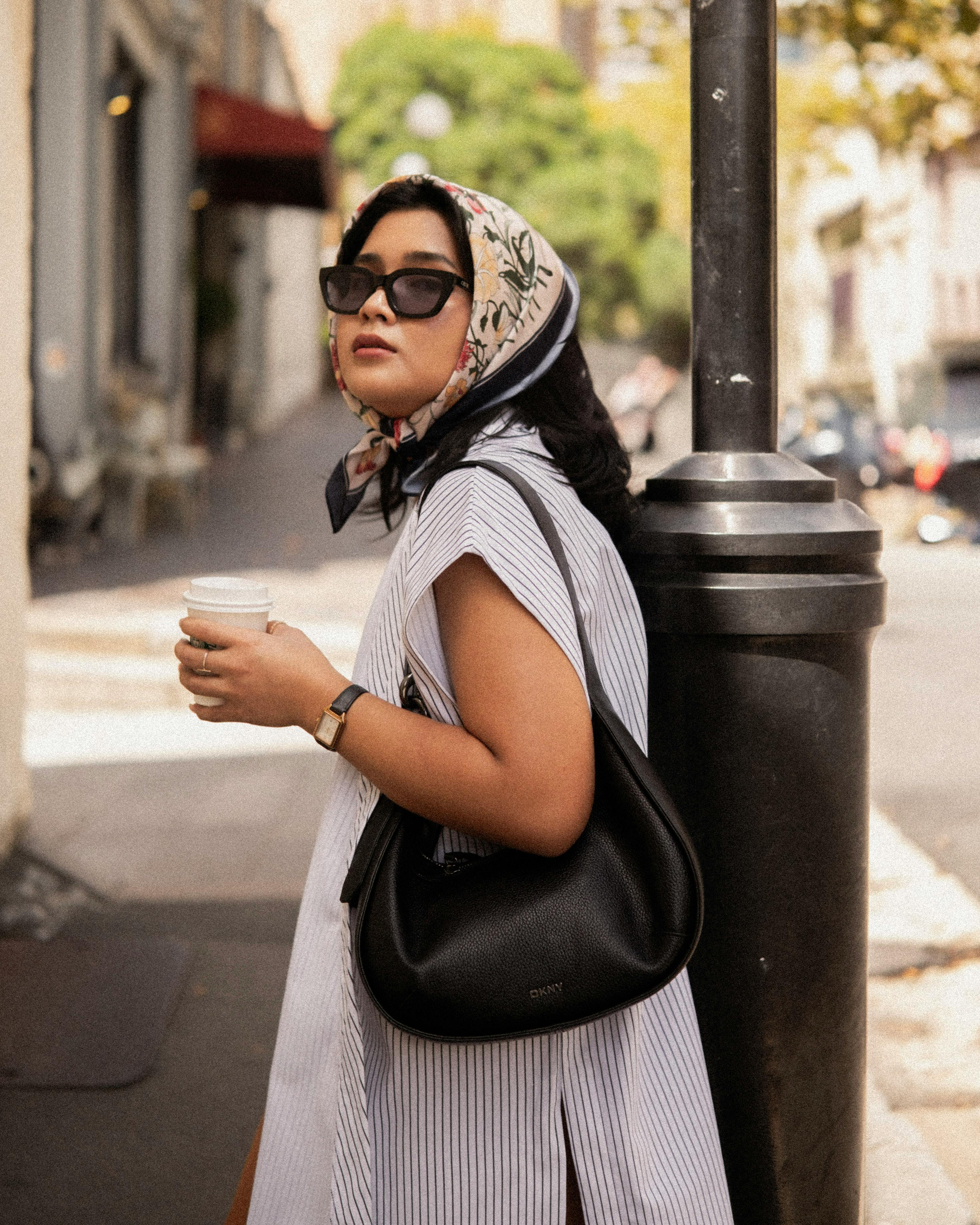 Scantly Dressed Women Photos, Download The BEST Free Scantly Dressed ...