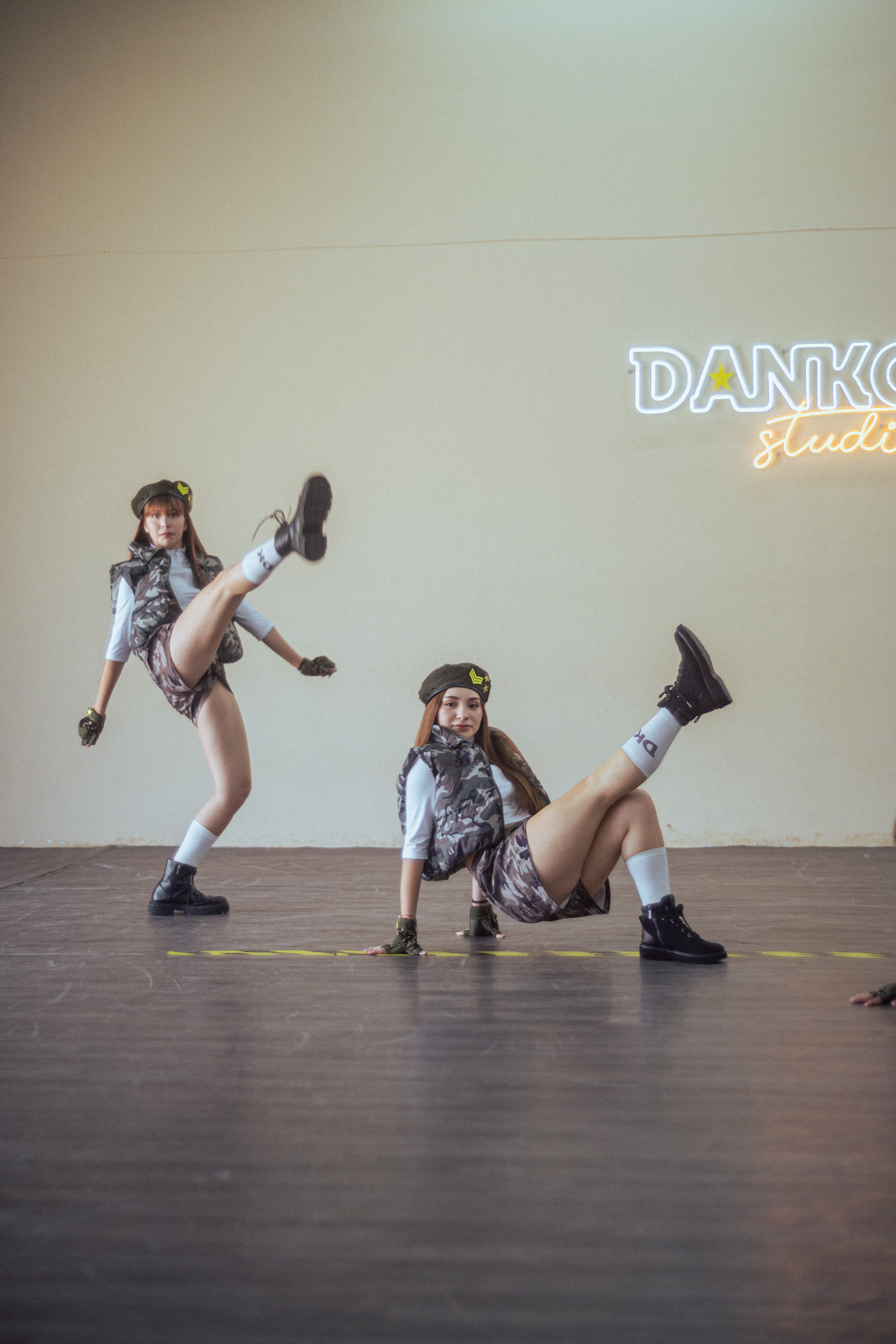 Dance Practise Korean Girl Photos, Download The BEST Free Dance ...