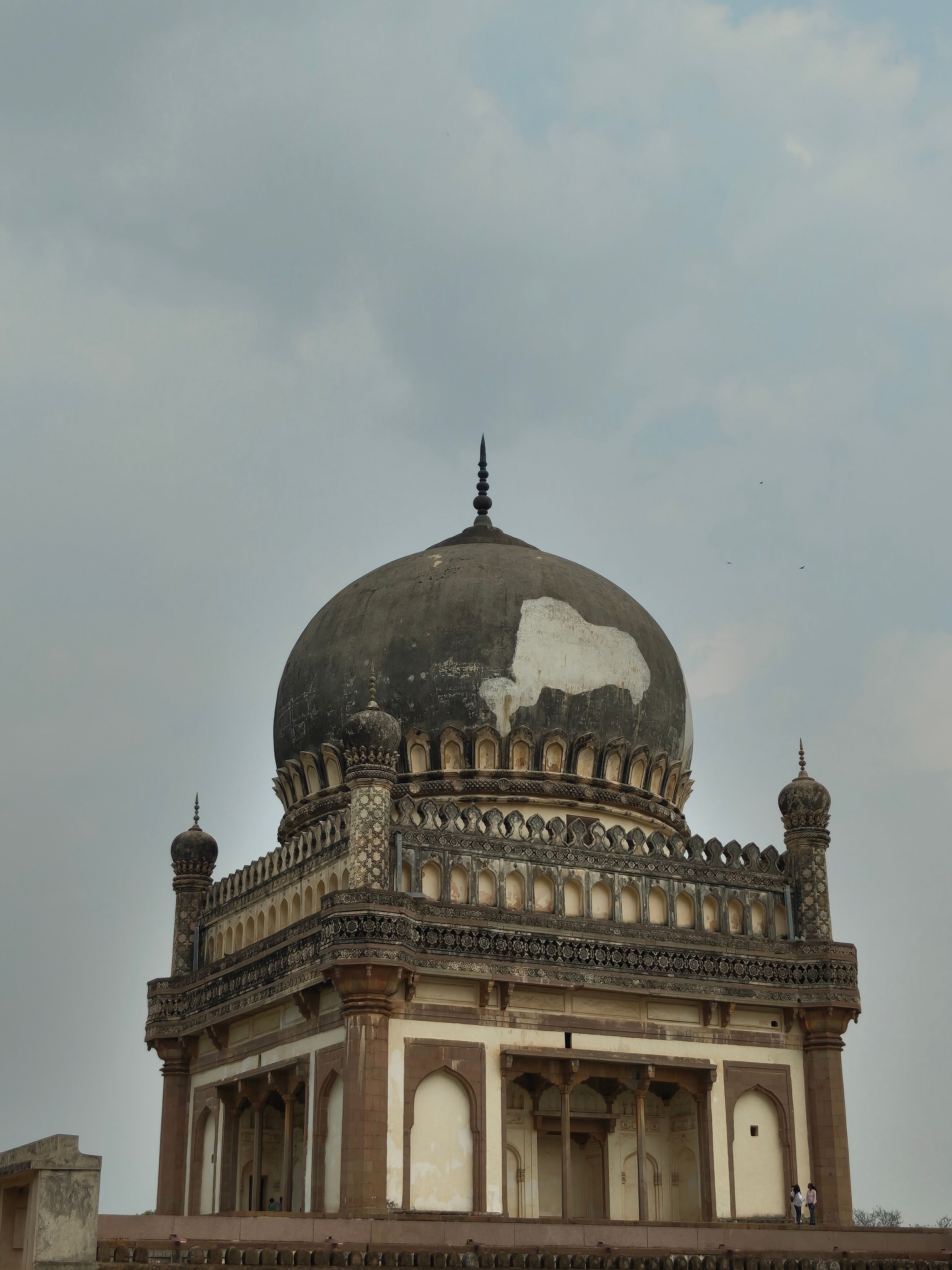 Historic Qutb Shahi Tomb under Cloudy Sky · Free Stock Photo