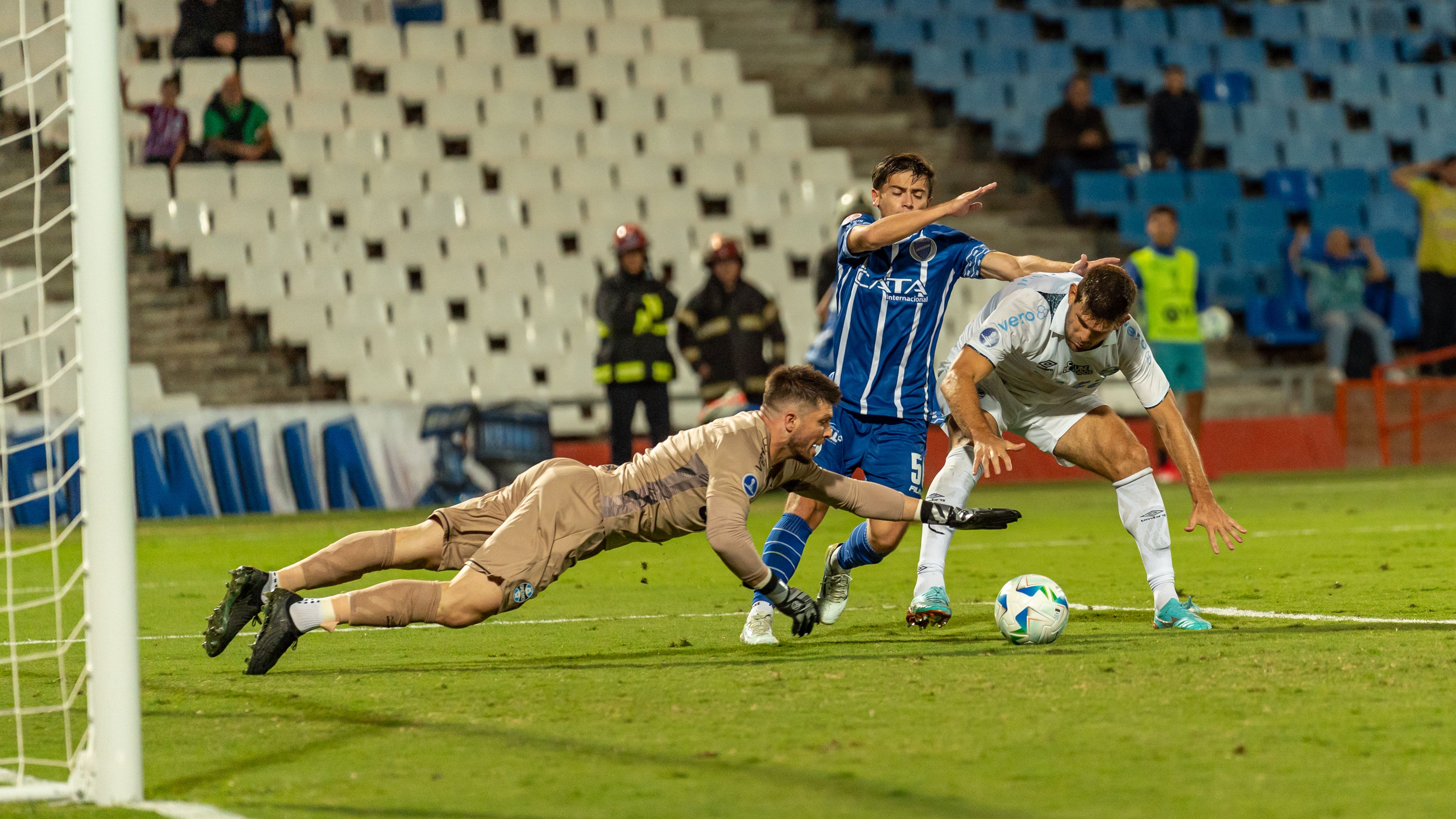 Footballer Photos, Download The BEST Free Footballer Stock Photos & HD ...