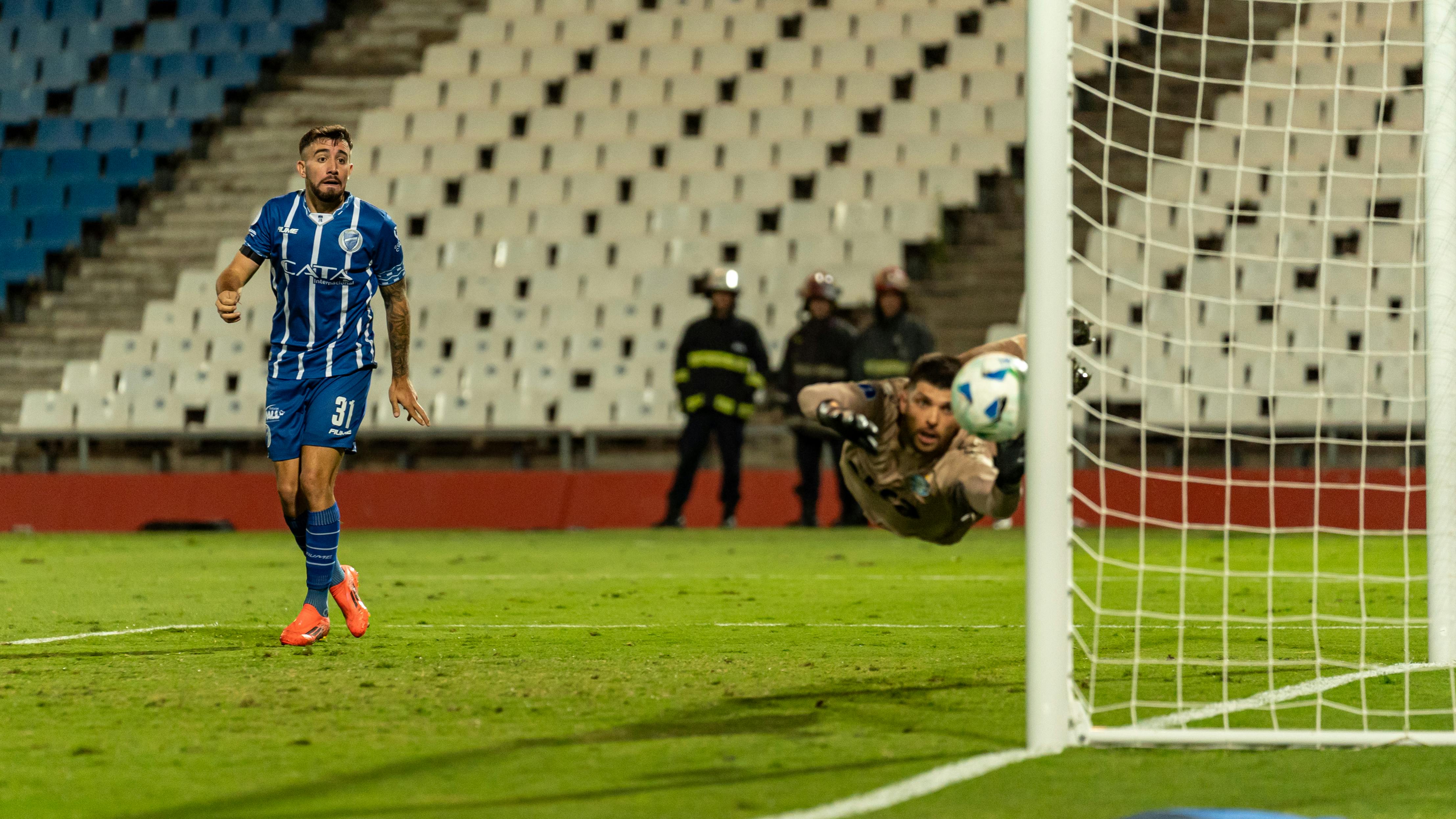 Dramatic Save in a Professional Football Match · Free Stock Photo