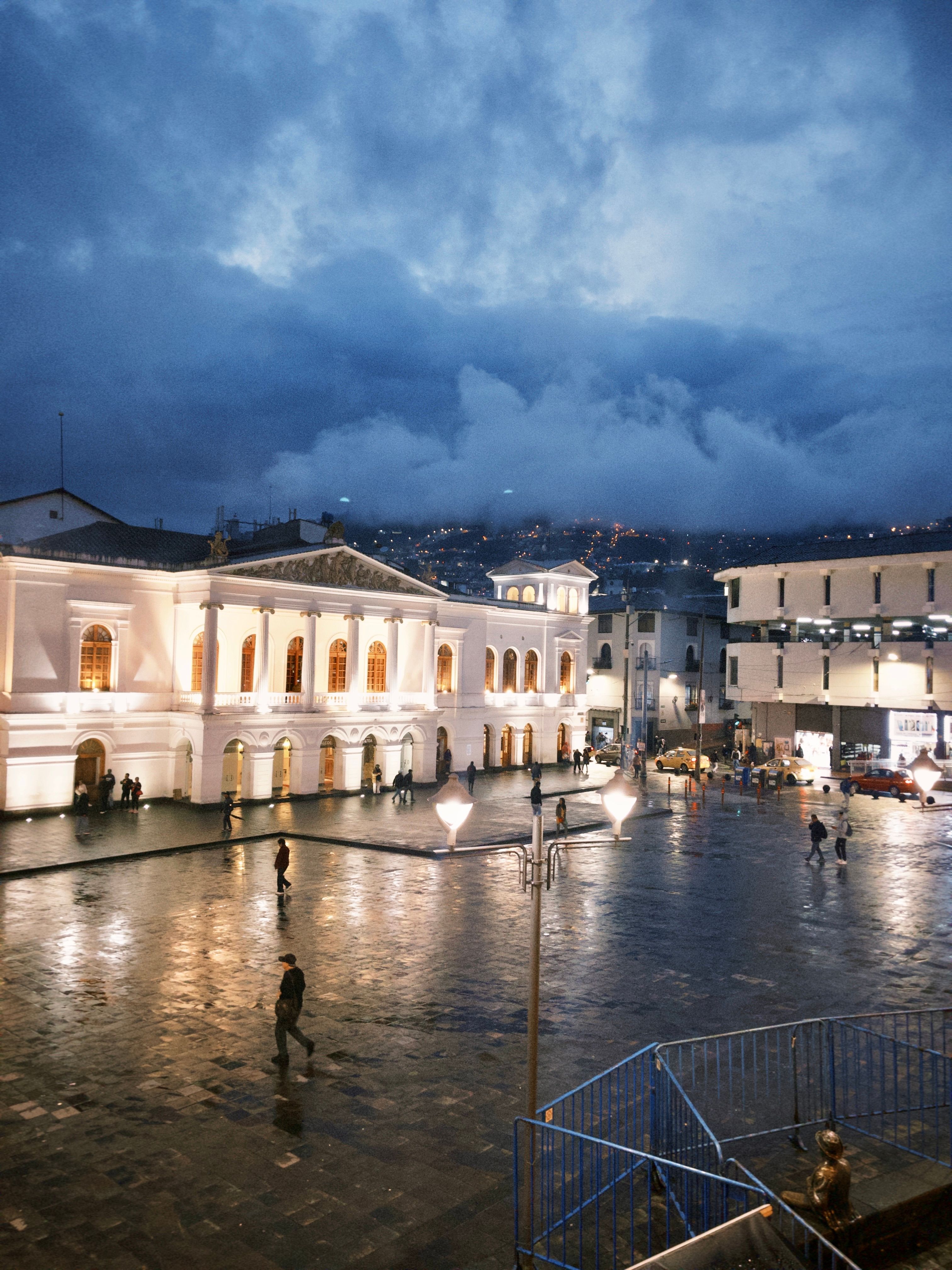 Historic Colonial Architecture at Dusk in Quito · Free Stock Photo