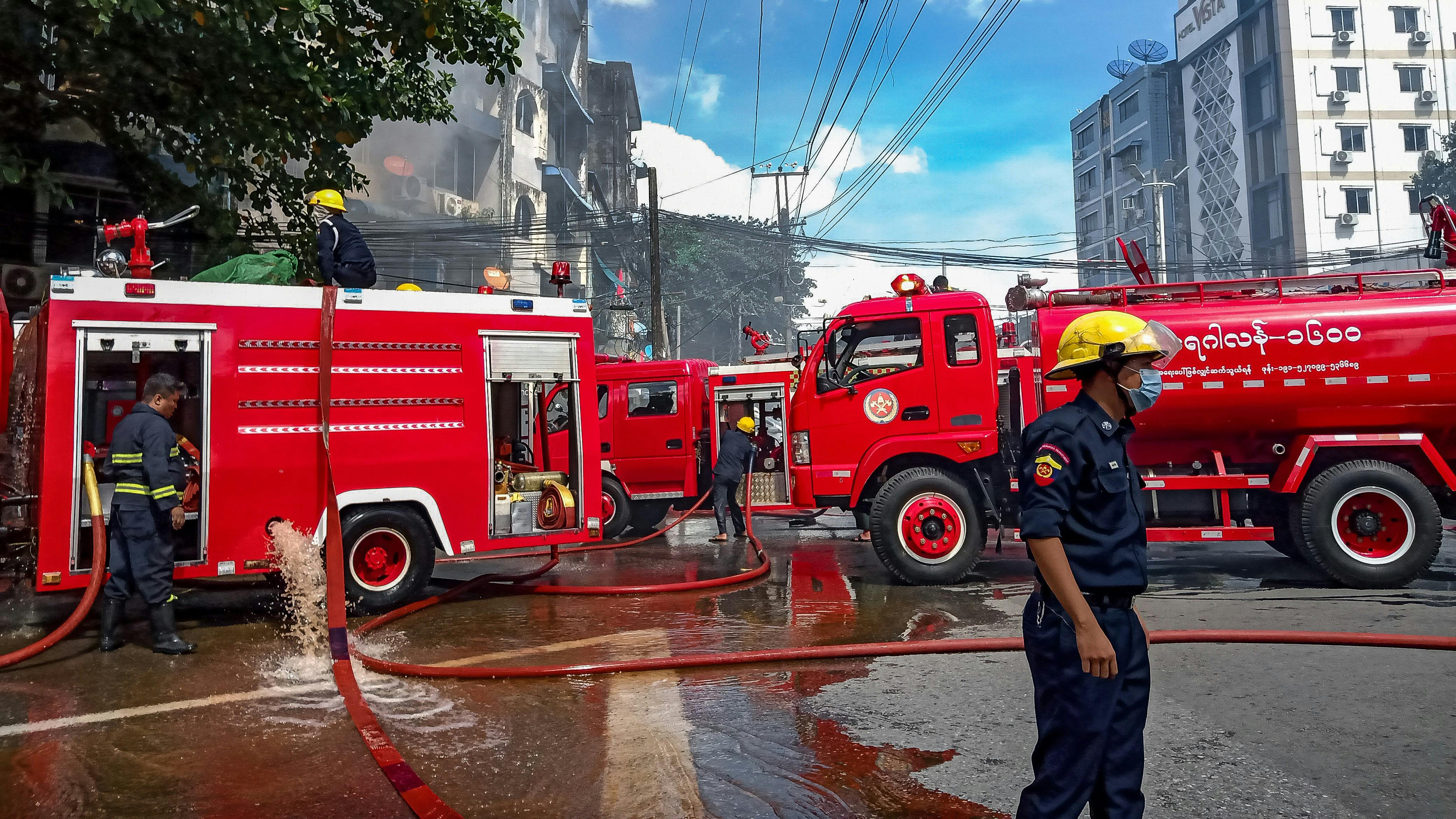 Firefighters Responding to Urban Fire Emergency in Yangon · Free Stock ...