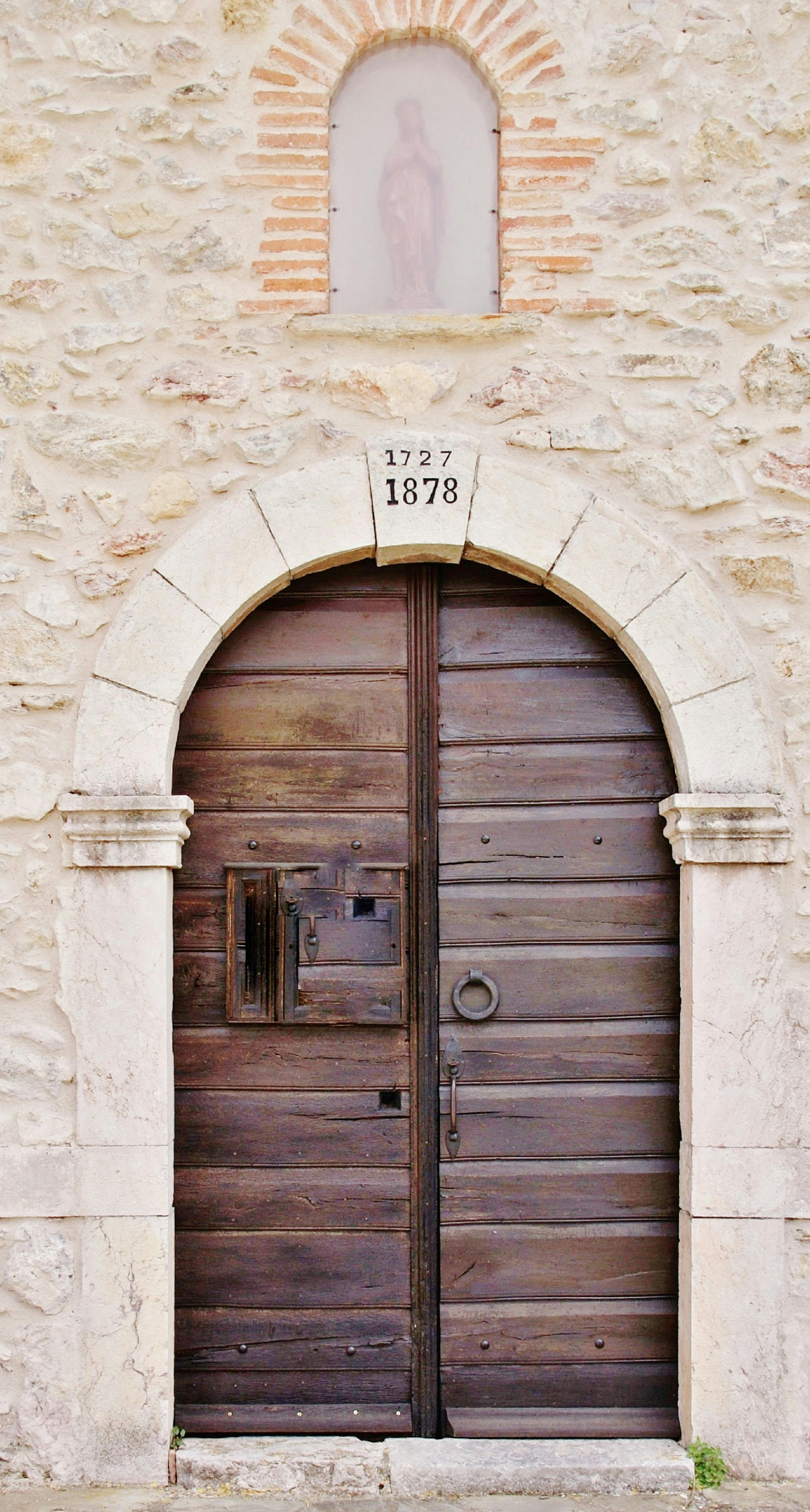 Antique Wooden Door in Reynès, France · Free Stock Photo