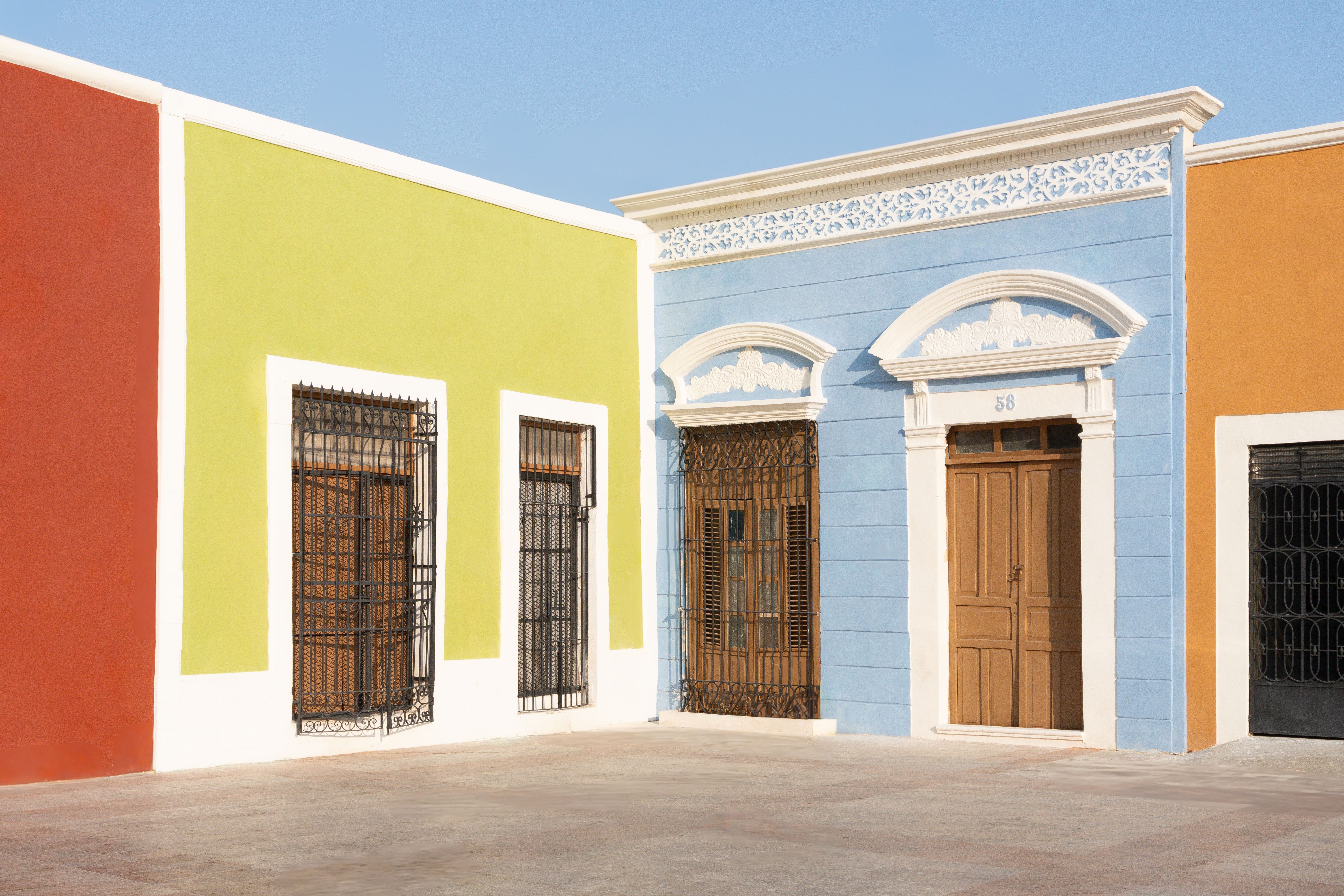 Façades Colorées Dans La Ville Coloniale De San Francisco De Campeche ...