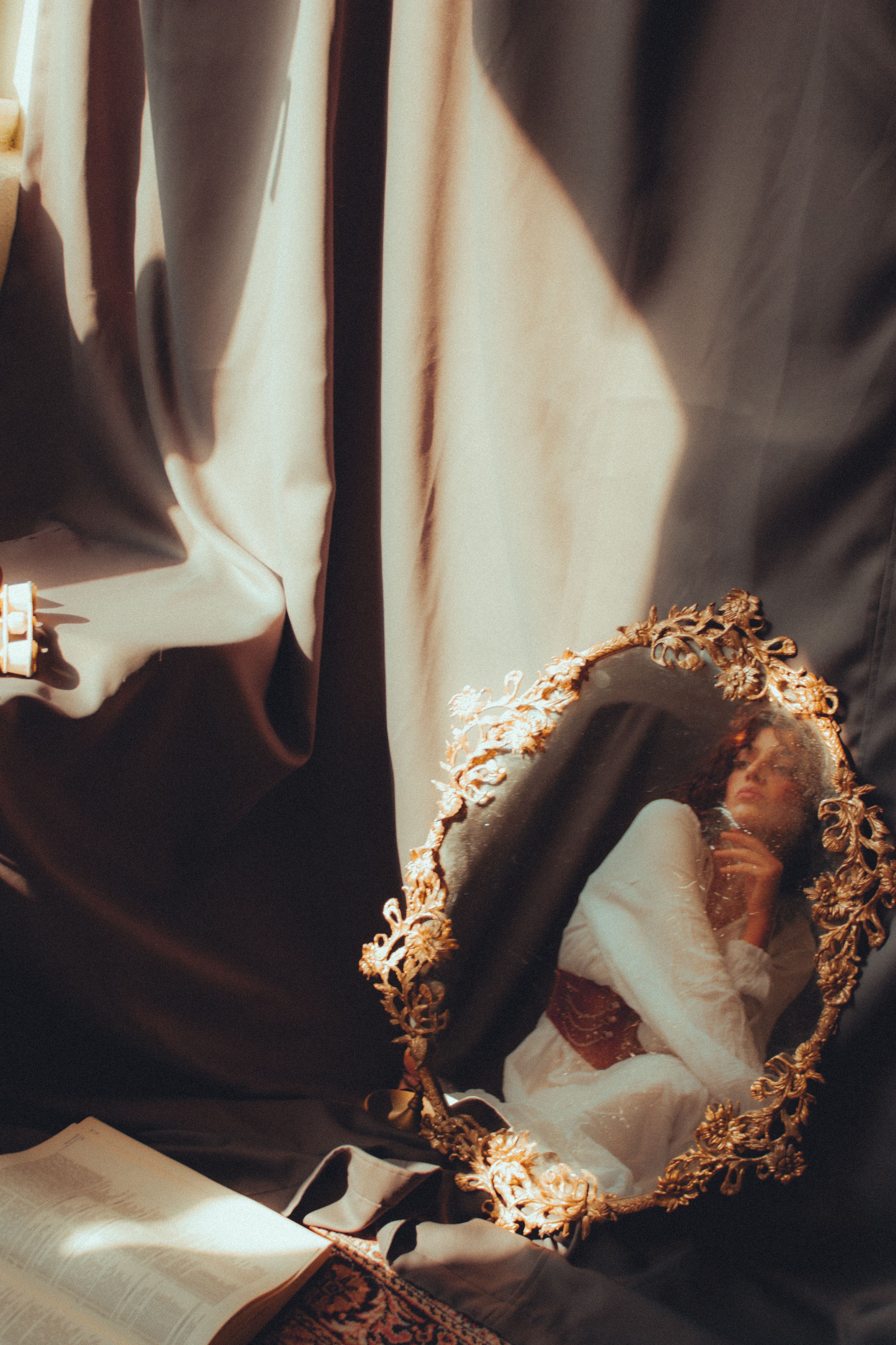 Elegant Reflection in Ornate Mirror with Sunlight · Free Stock Photo