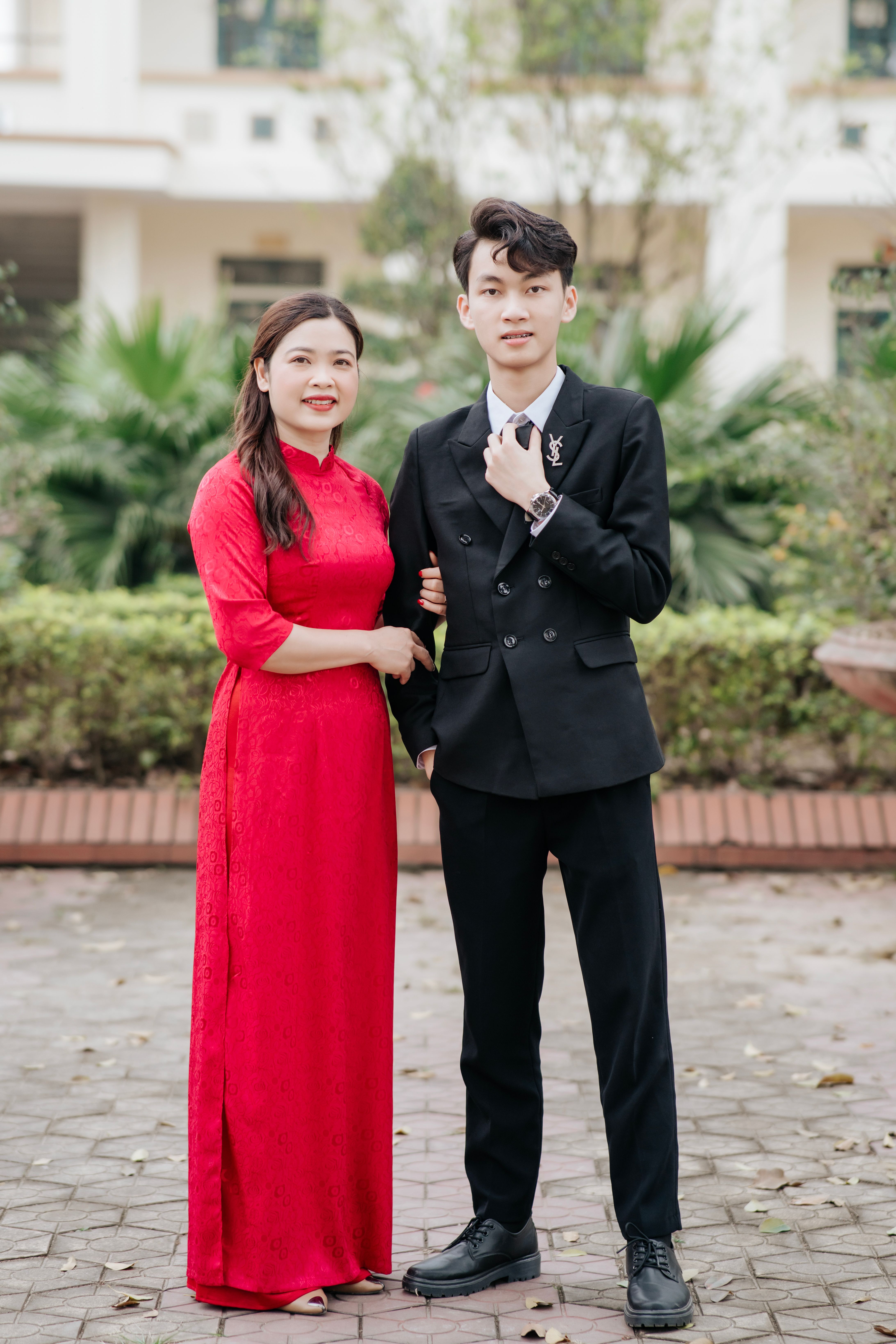 Elegant Couple in Formal Attire Outdoors · Free Stock Photo