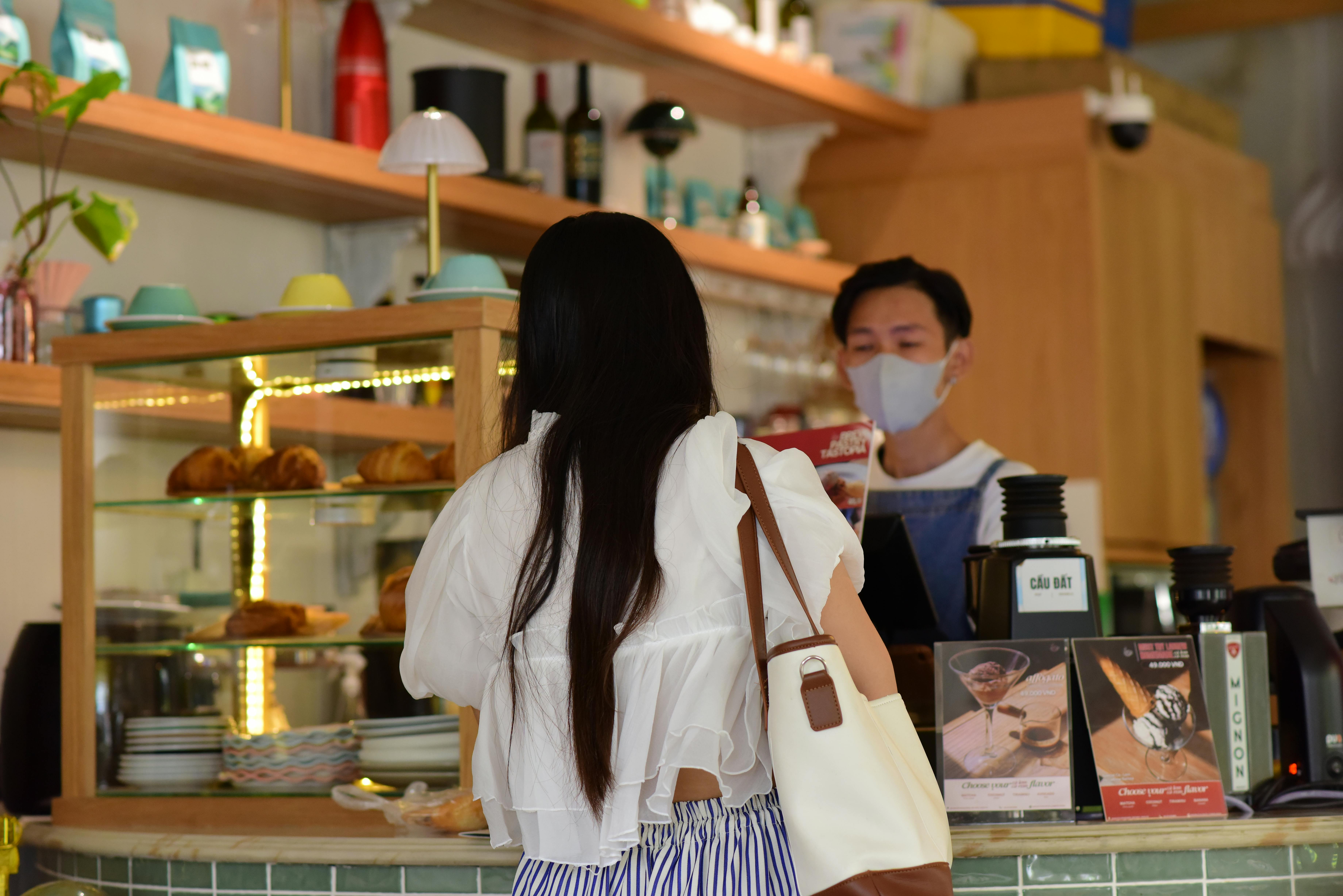 Customer Service Bus Photos, Download The BEST Free Customer Service ...