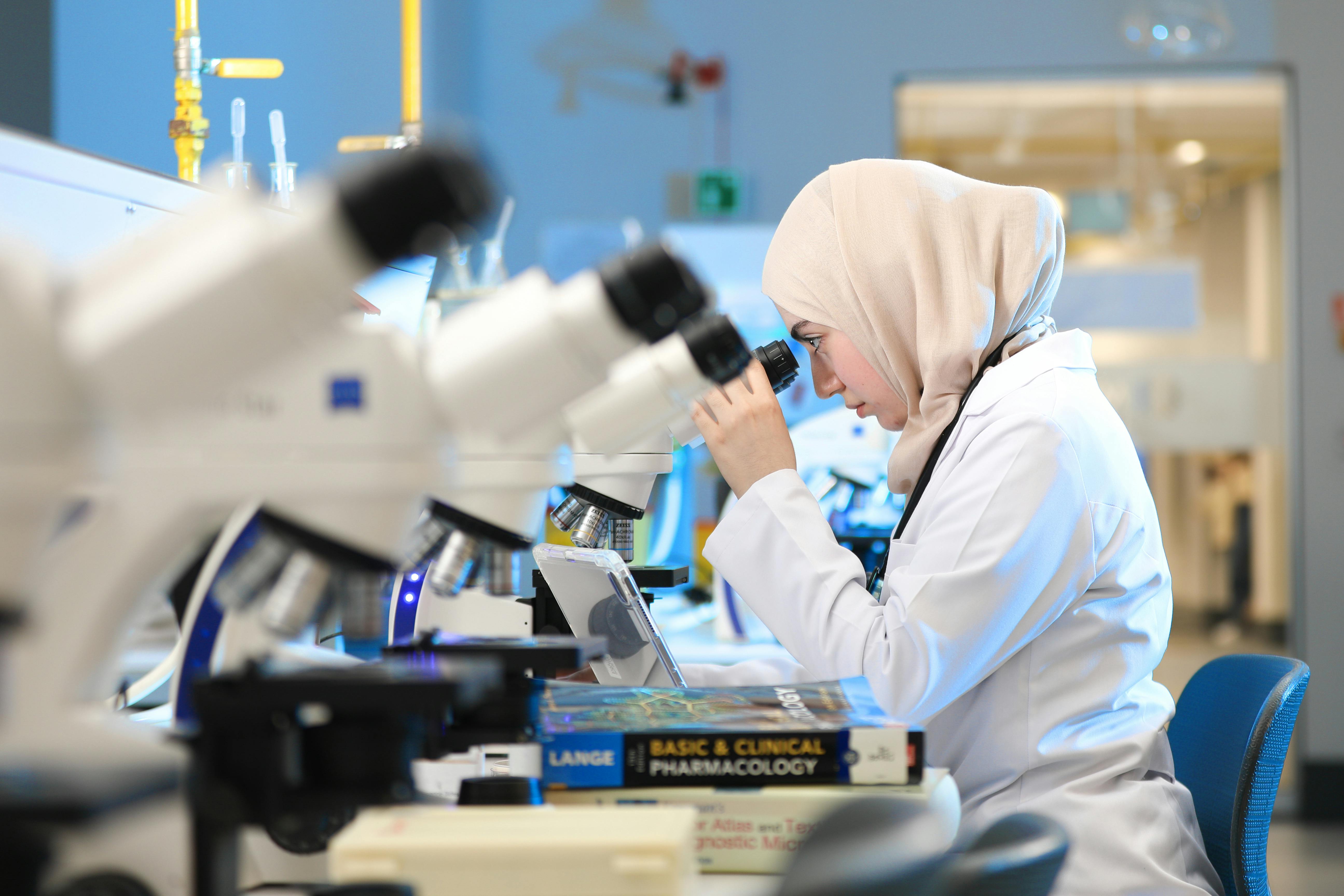 Science Technology Photos, Download The BEST Free Science Technology ...