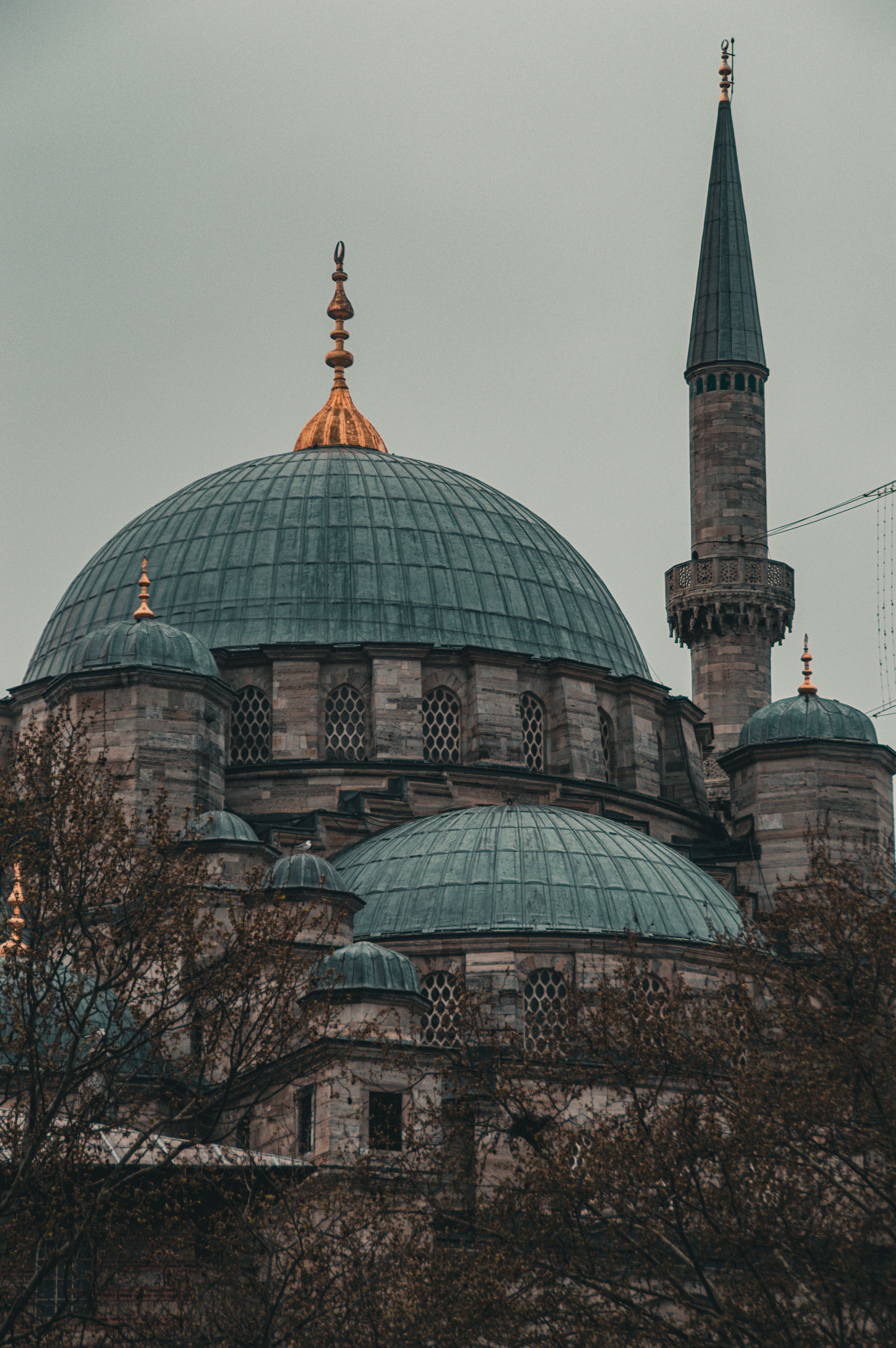 Majestic Ottoman Architecture of Istanbul Mosque · Free Stock Photo