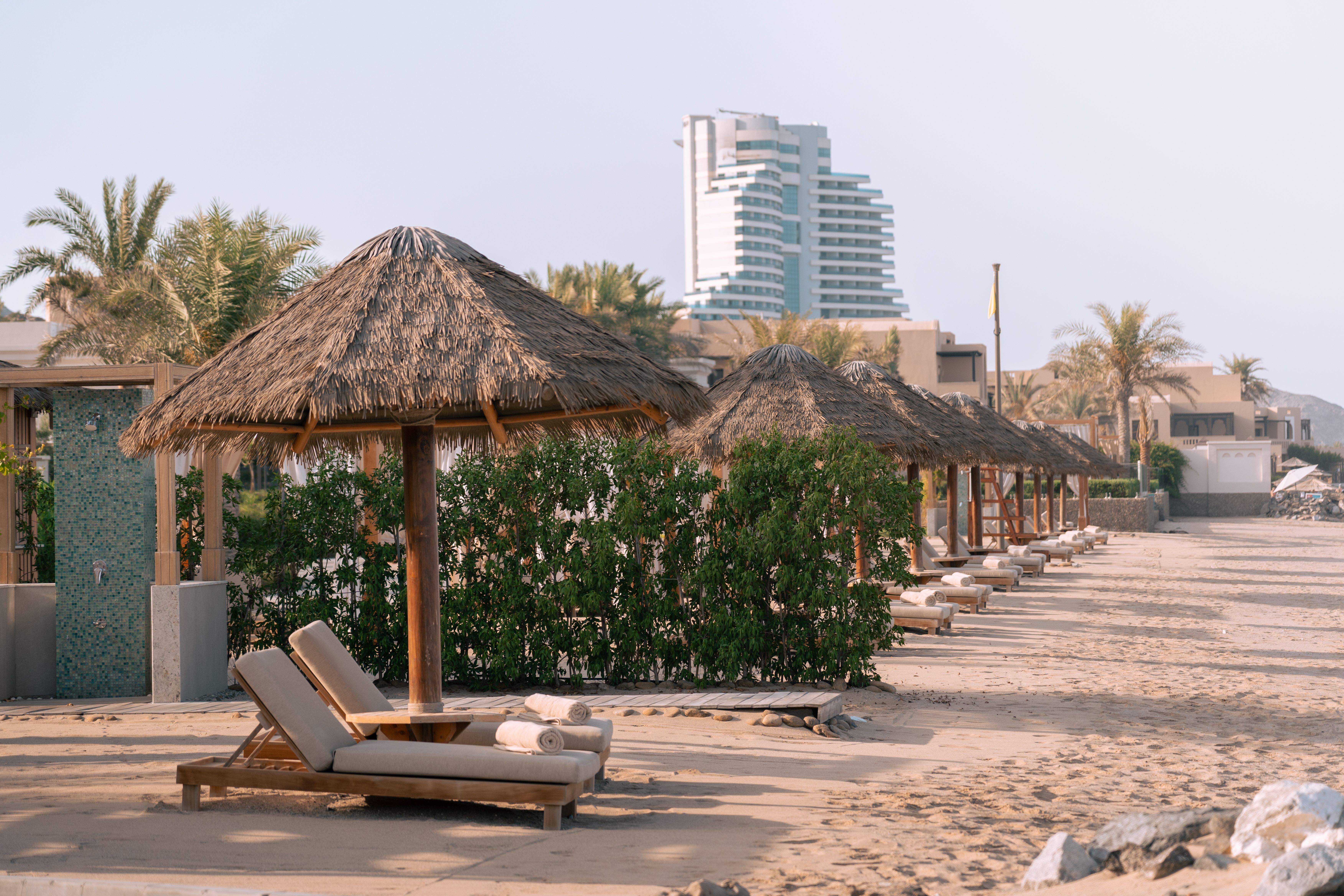 Beach Hotel Photos, Download The BEST Free Beach Hotel Stock Photos ...
