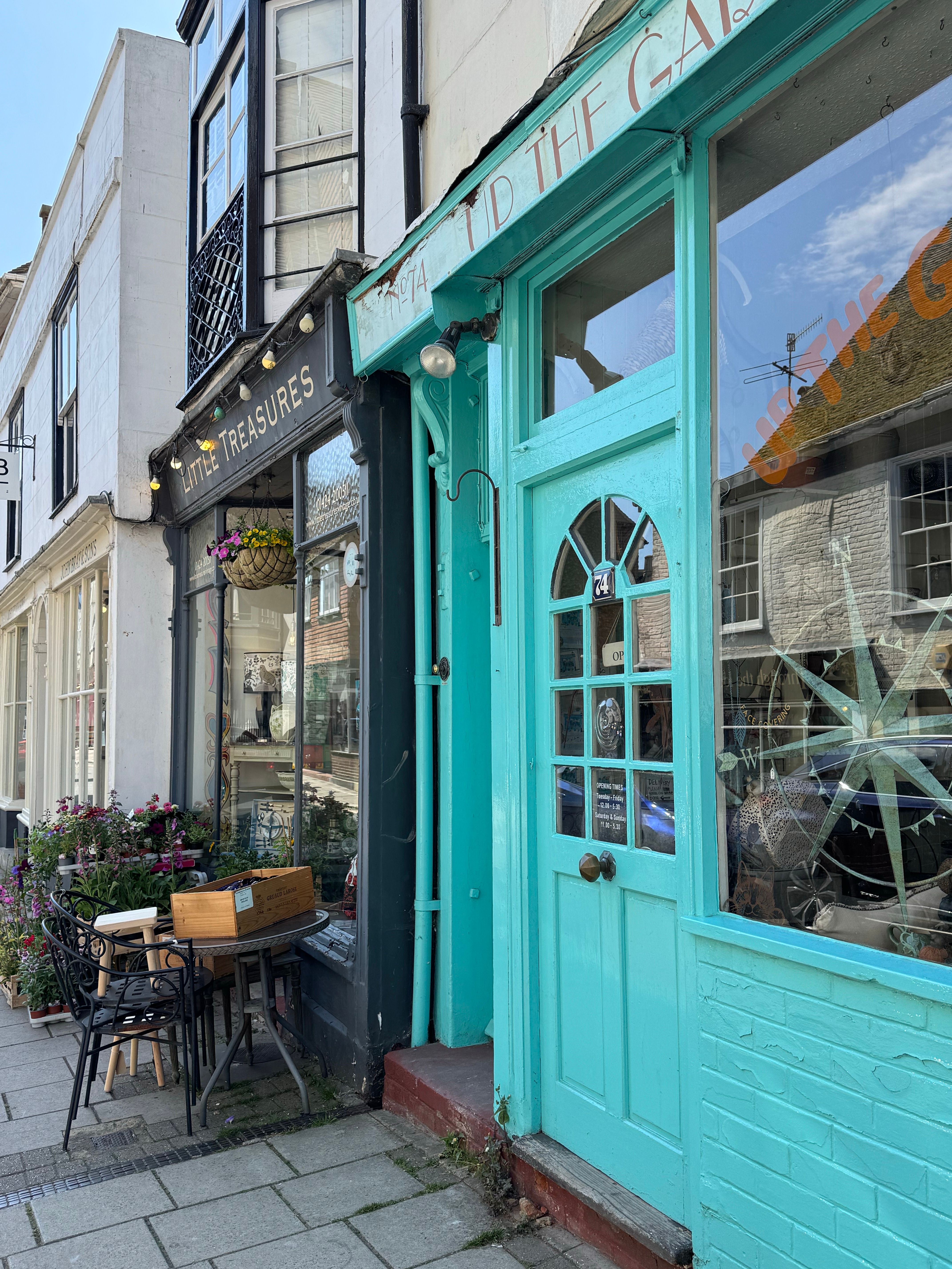 Green Building Store Front · Free Stock Photo