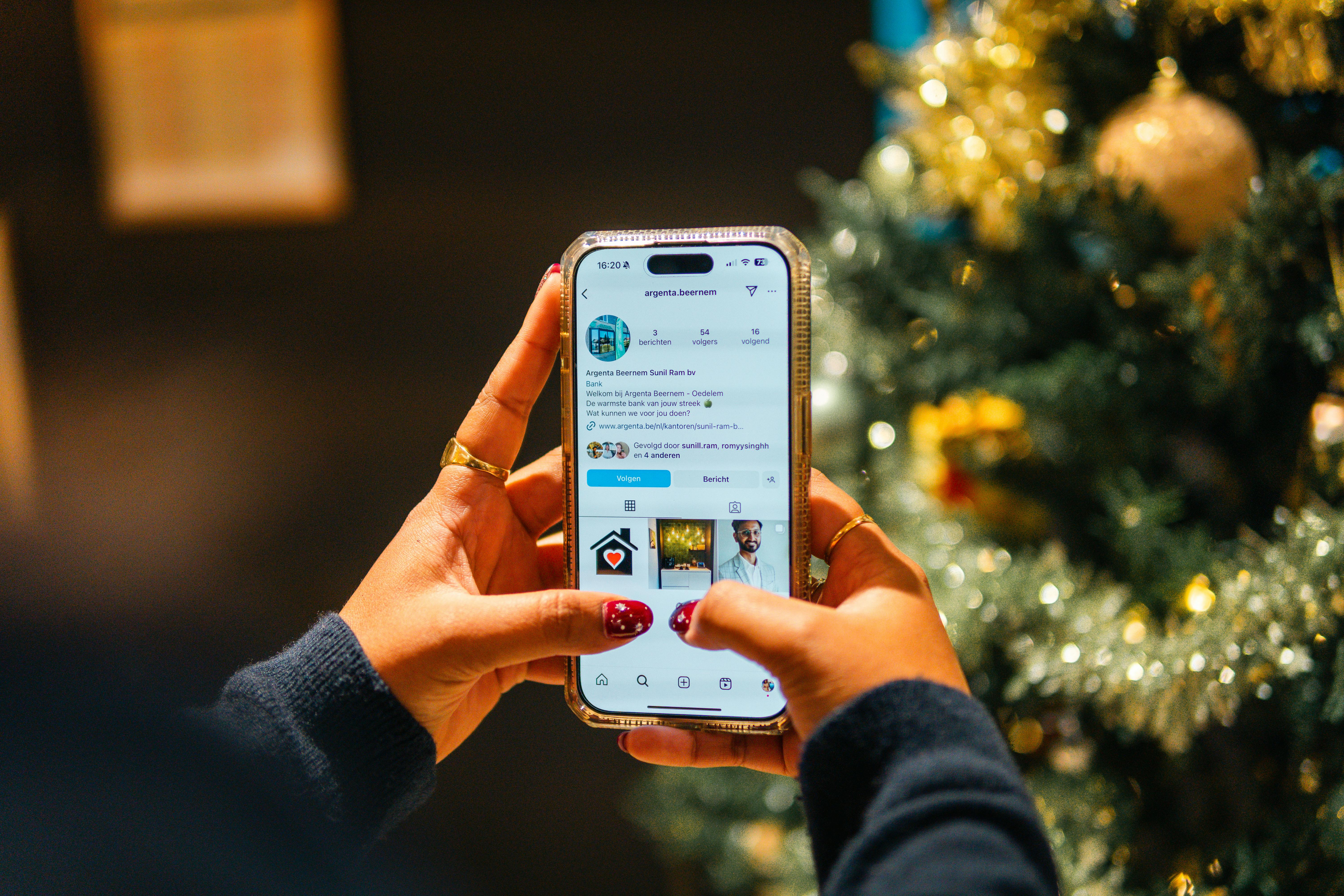 Image Of Chatting On A Phone Photos, Download The BEST Free Image Of ...