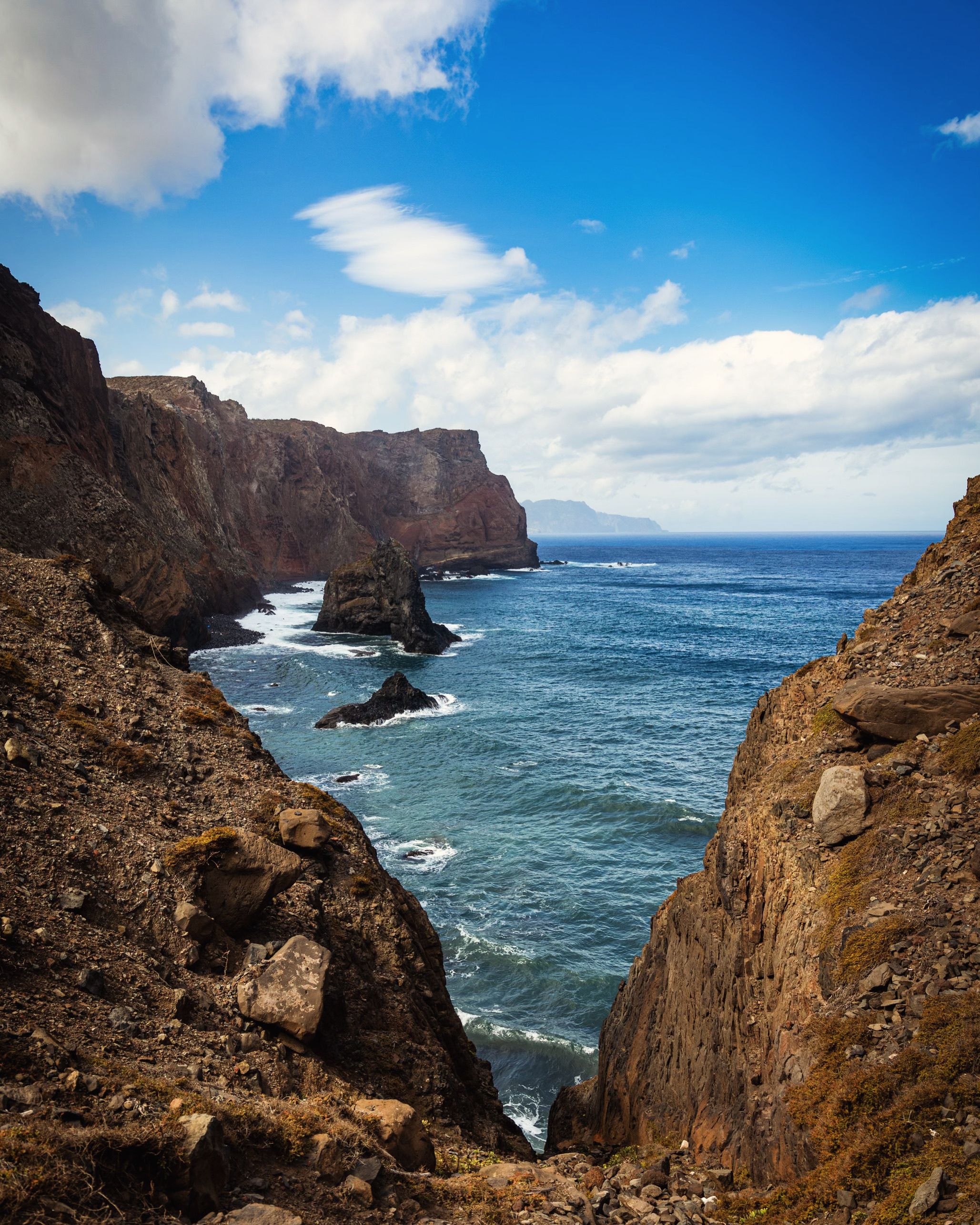 Stunning Cliffs and Ocean View in Madeira, Portugal · Free Stock Photo