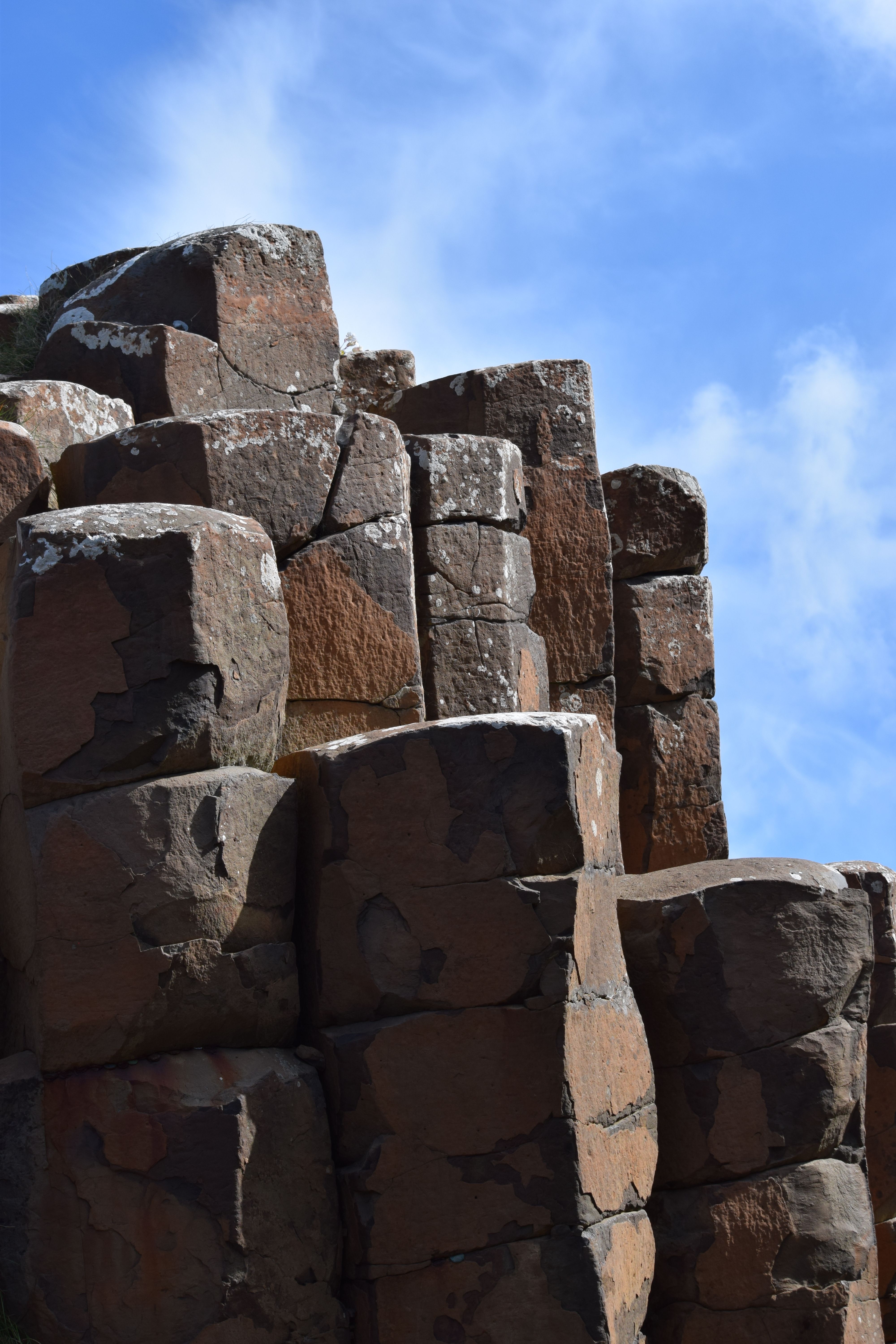 Colunas Hexagonais De Basalto Da Calçada Dos Gigantes · Foto ...