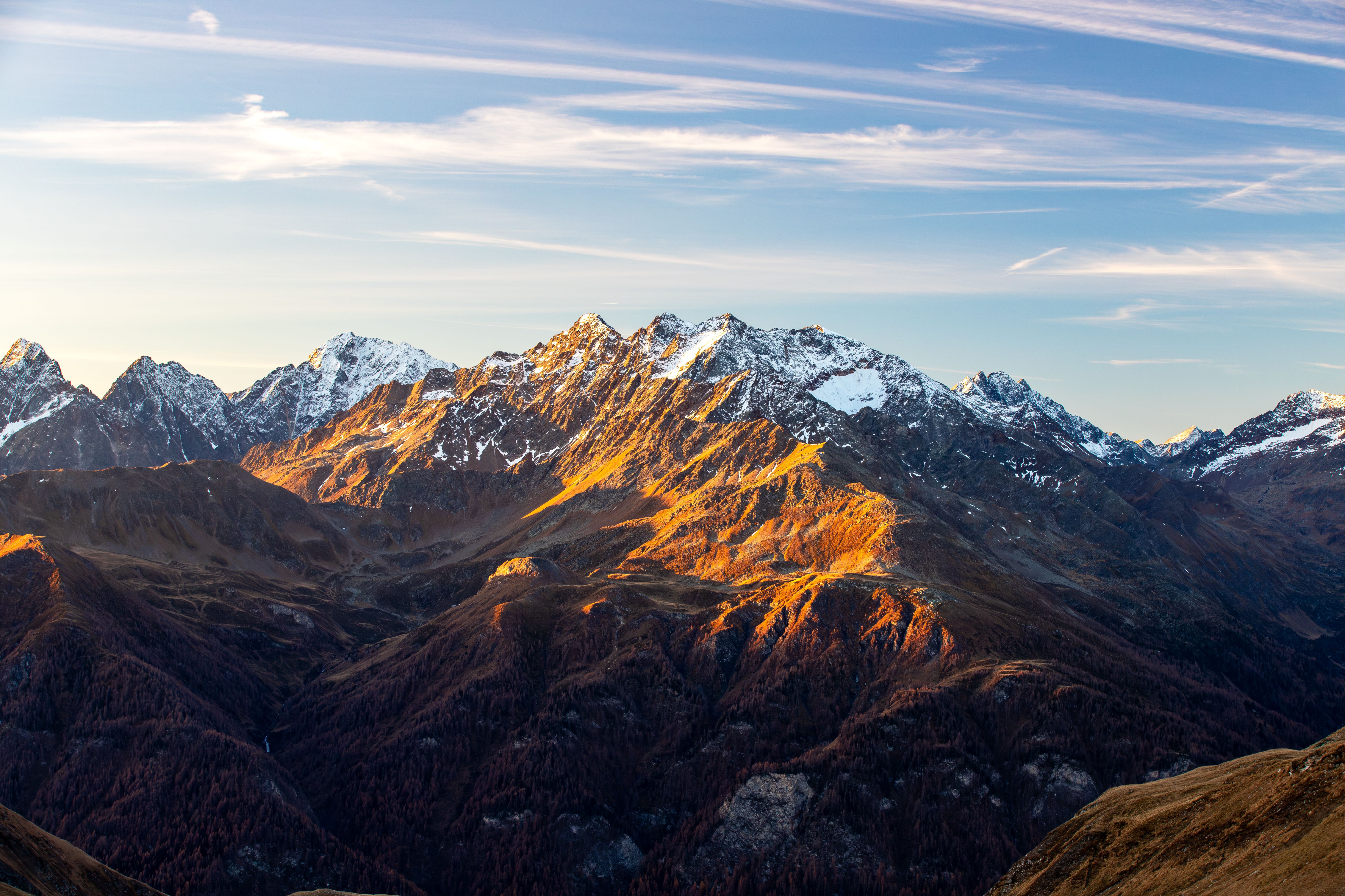 Scenic Sunrise Over Carinthian Mountains · Free Stock Photo