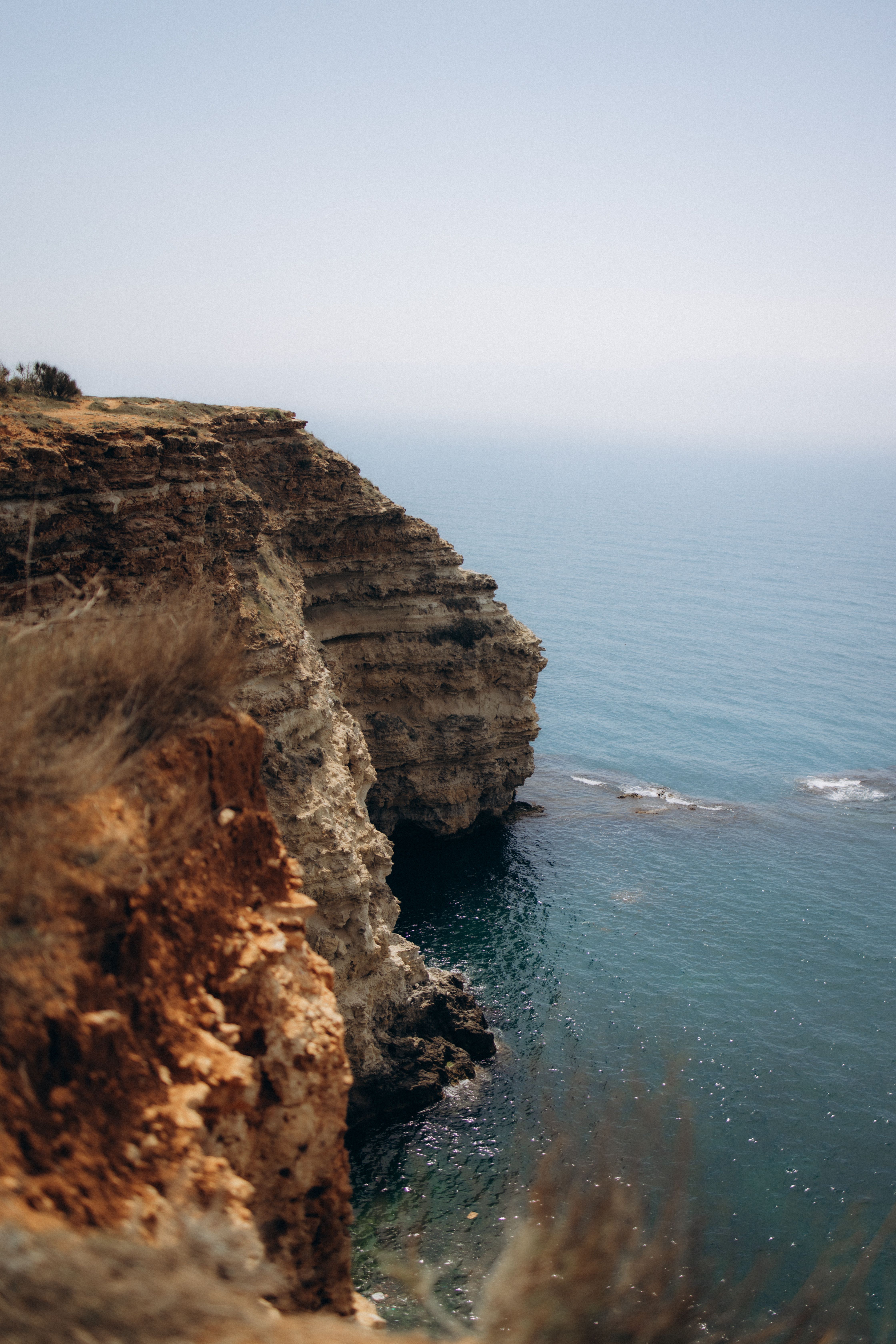 Scenic Coastal Cliffs Overlooking the Ocean · Free Stock Photo