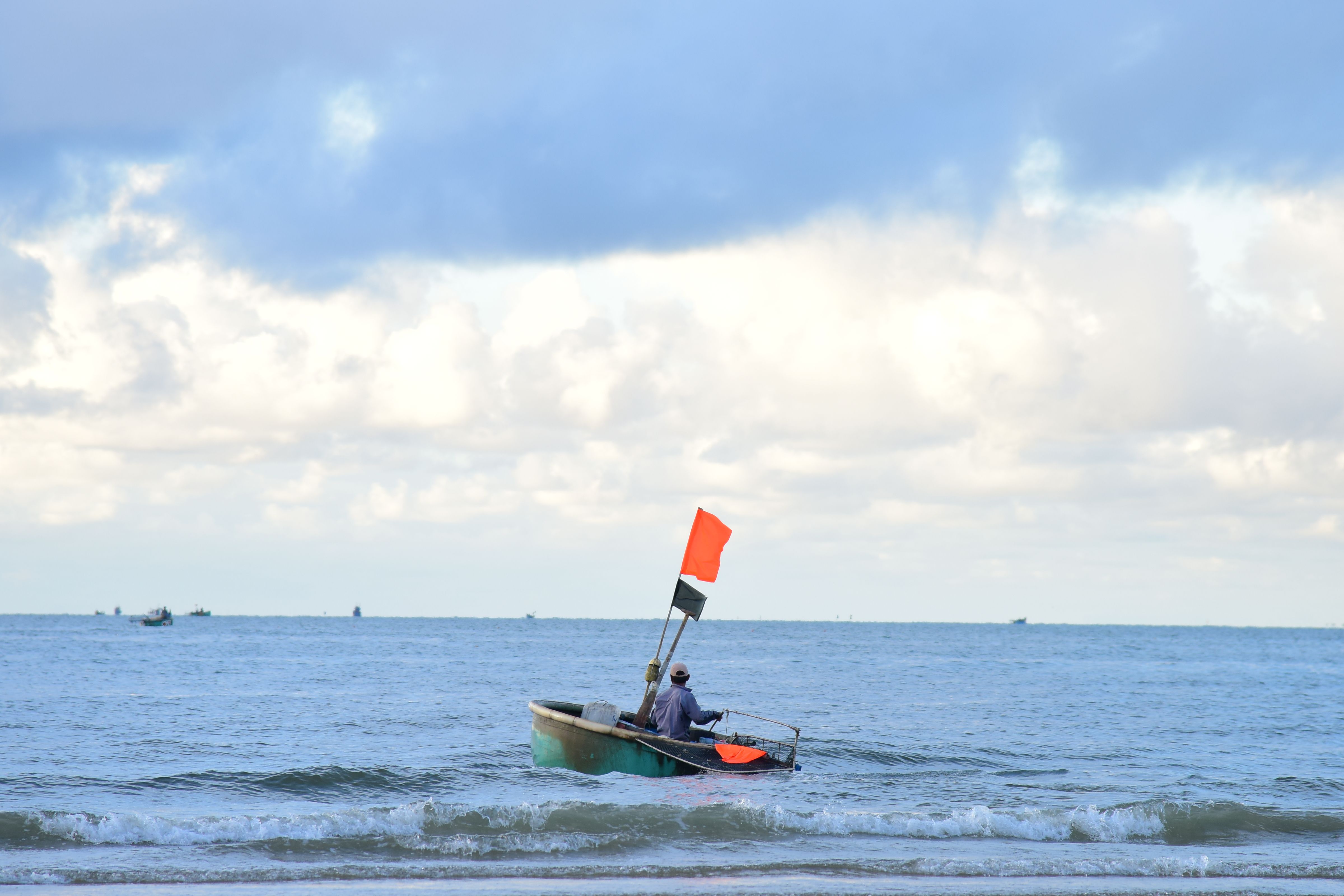 Flagged Boat Photos, Download The BEST Free Flagged Boat Stock Photos ...
