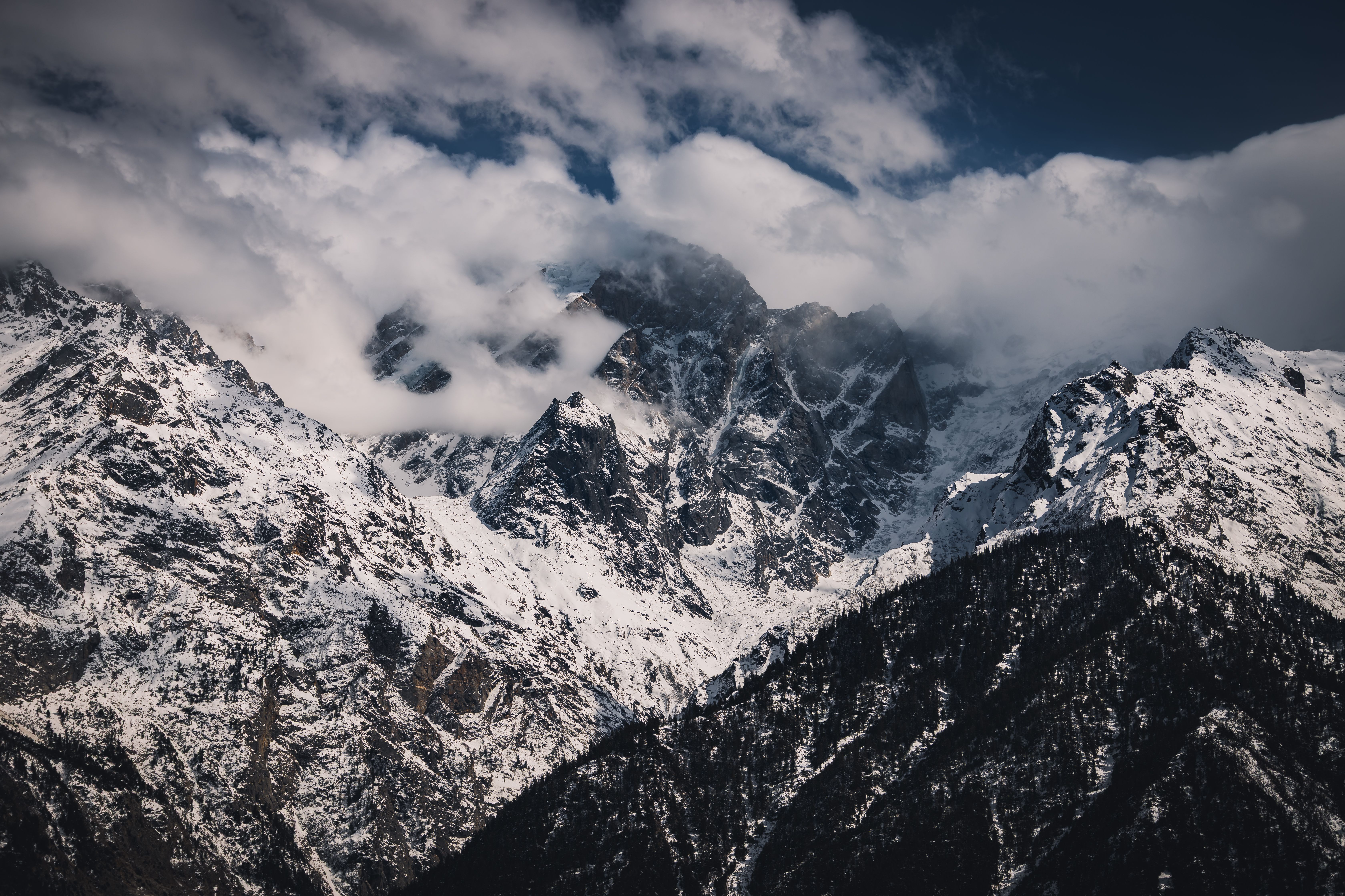 Majestic Himalayan Mountain Landscape · Free Stock Photo