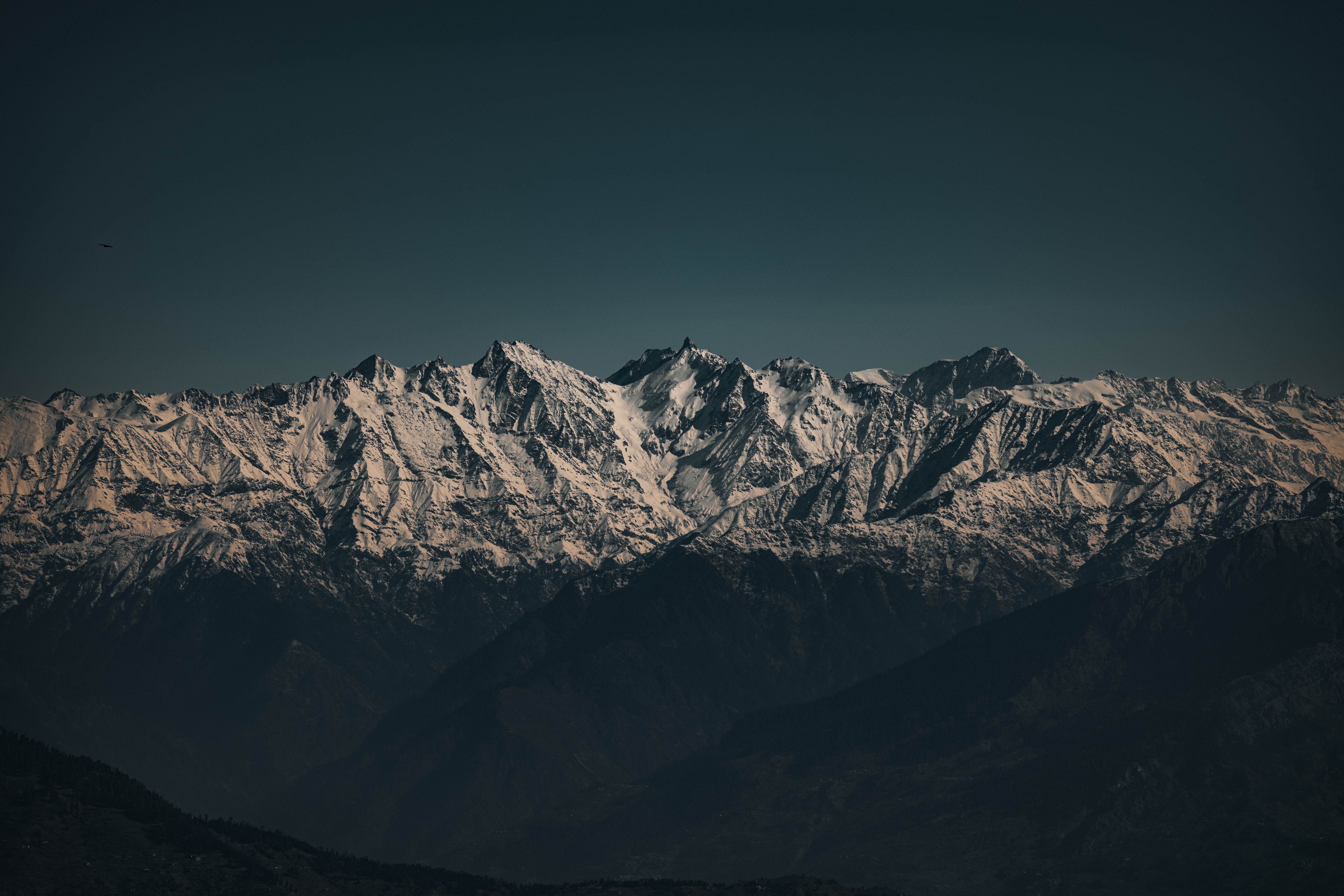 Stunning View of The Himalayan Mountain Range · Free Stock Photo