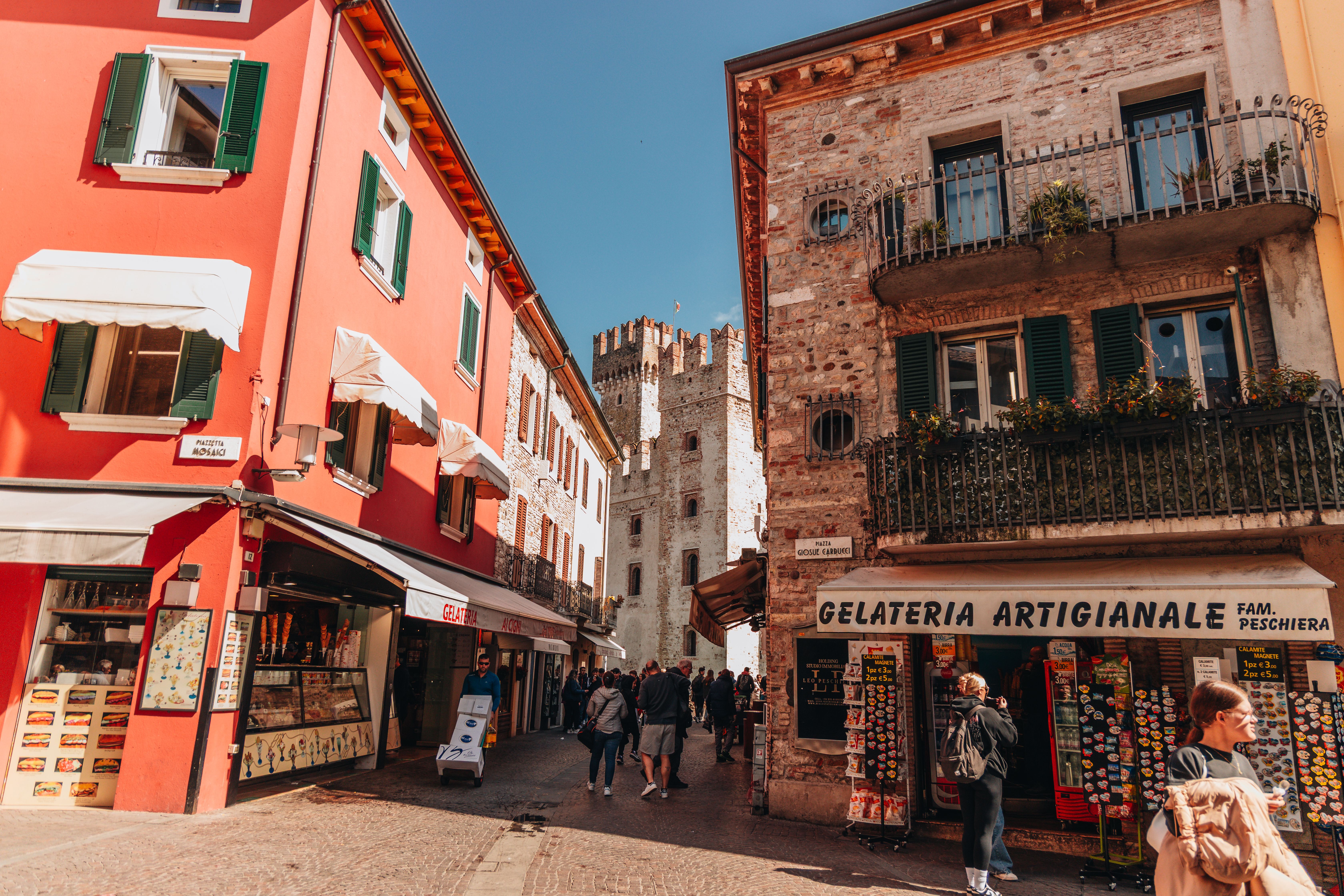 Charming Italian Street with Gelateria and Historic Buildings · Free ...